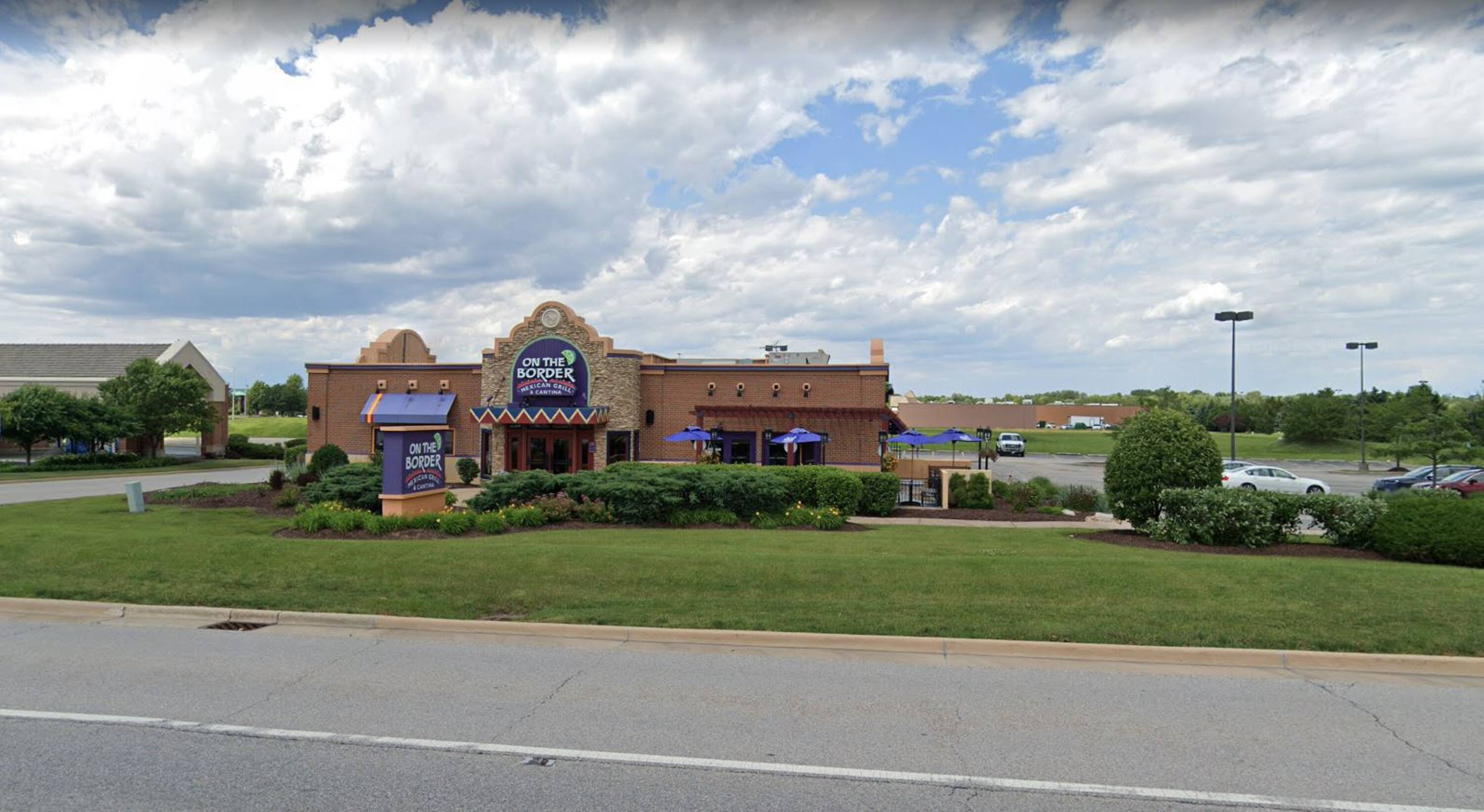 3050 E Main St, St. Charles, IL 60174 | Crexi.com