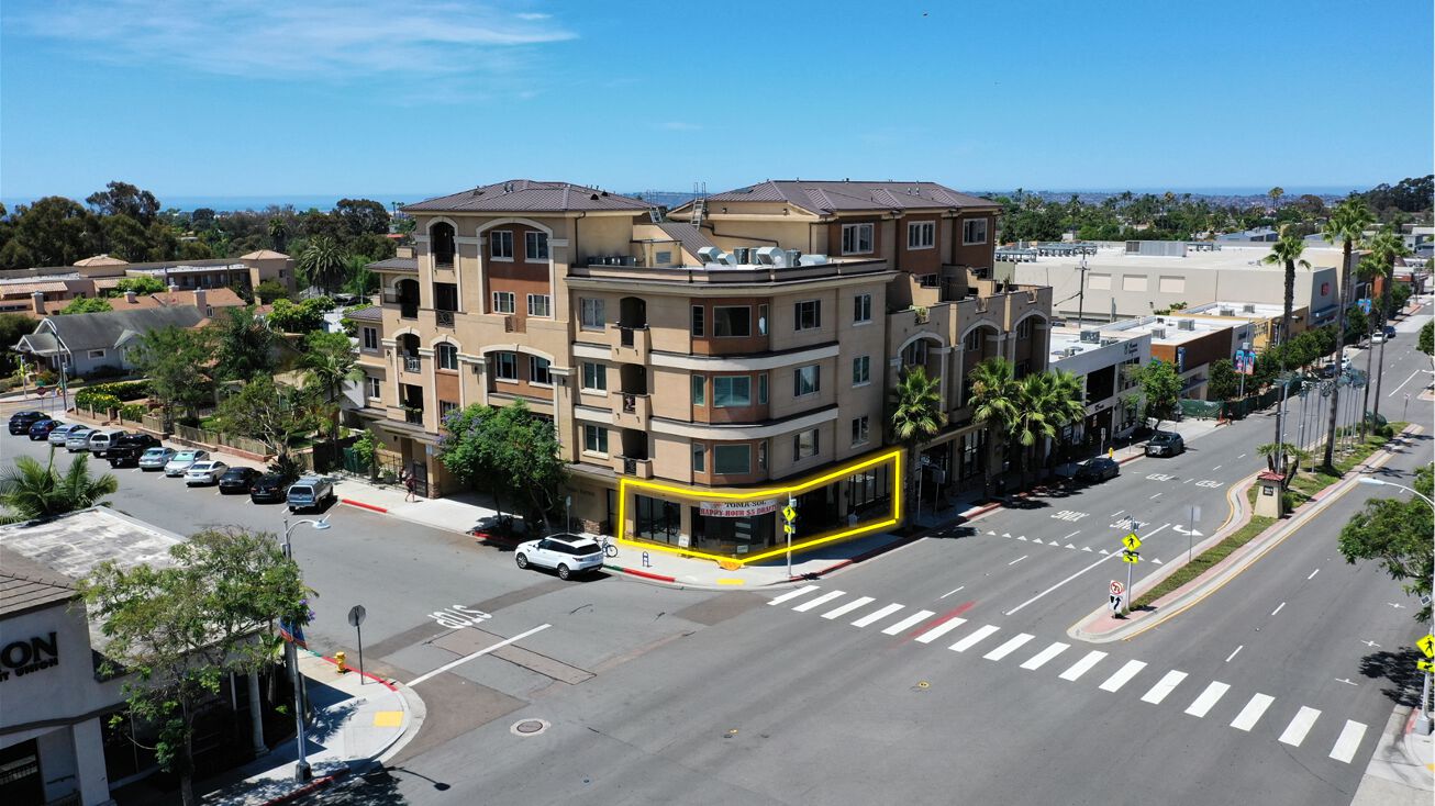 Pictures of Retail property located at 301 West Washington Street, San ...