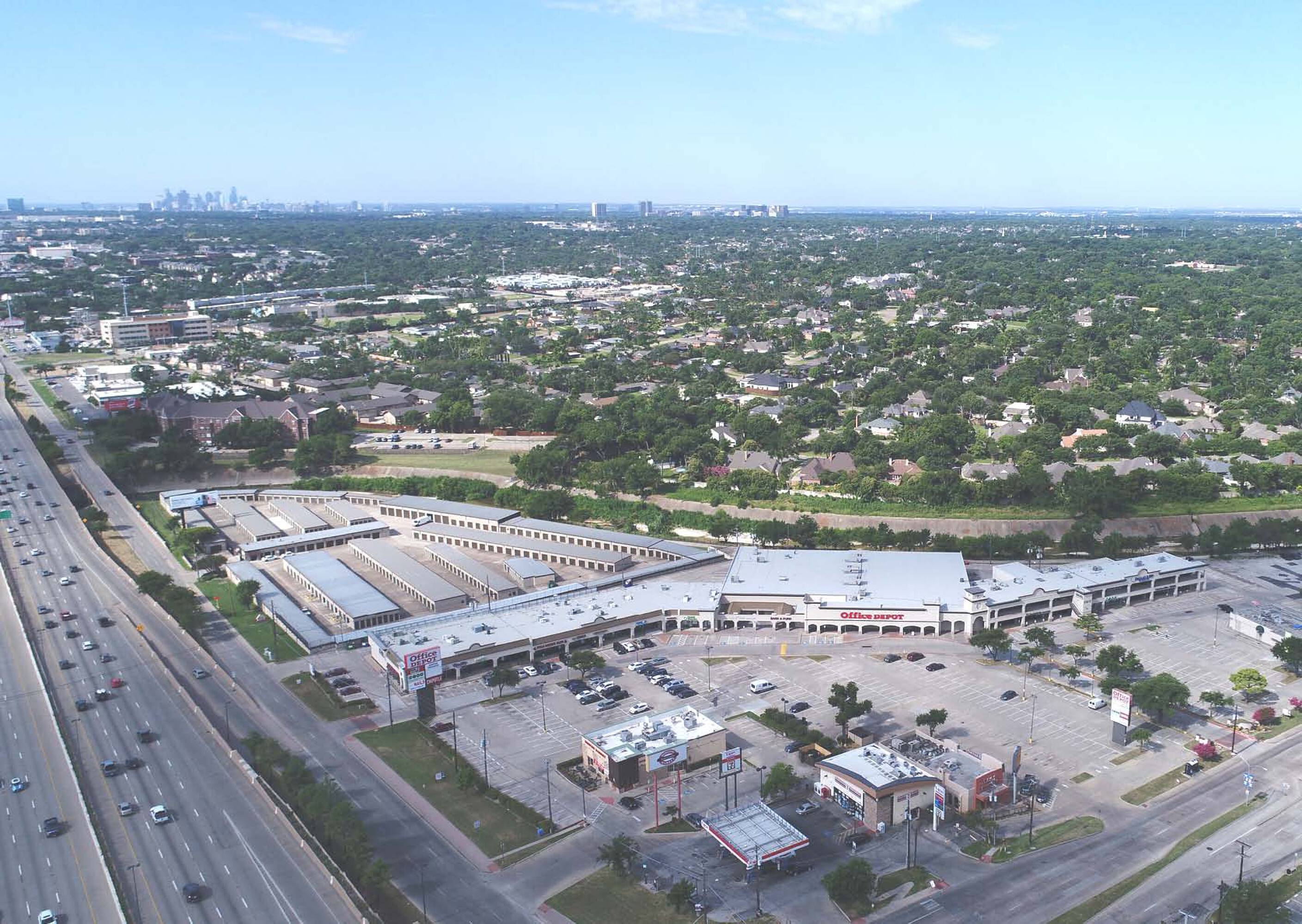 11613 N Central Expy, Dallas, TX 75243 | Crexi.com