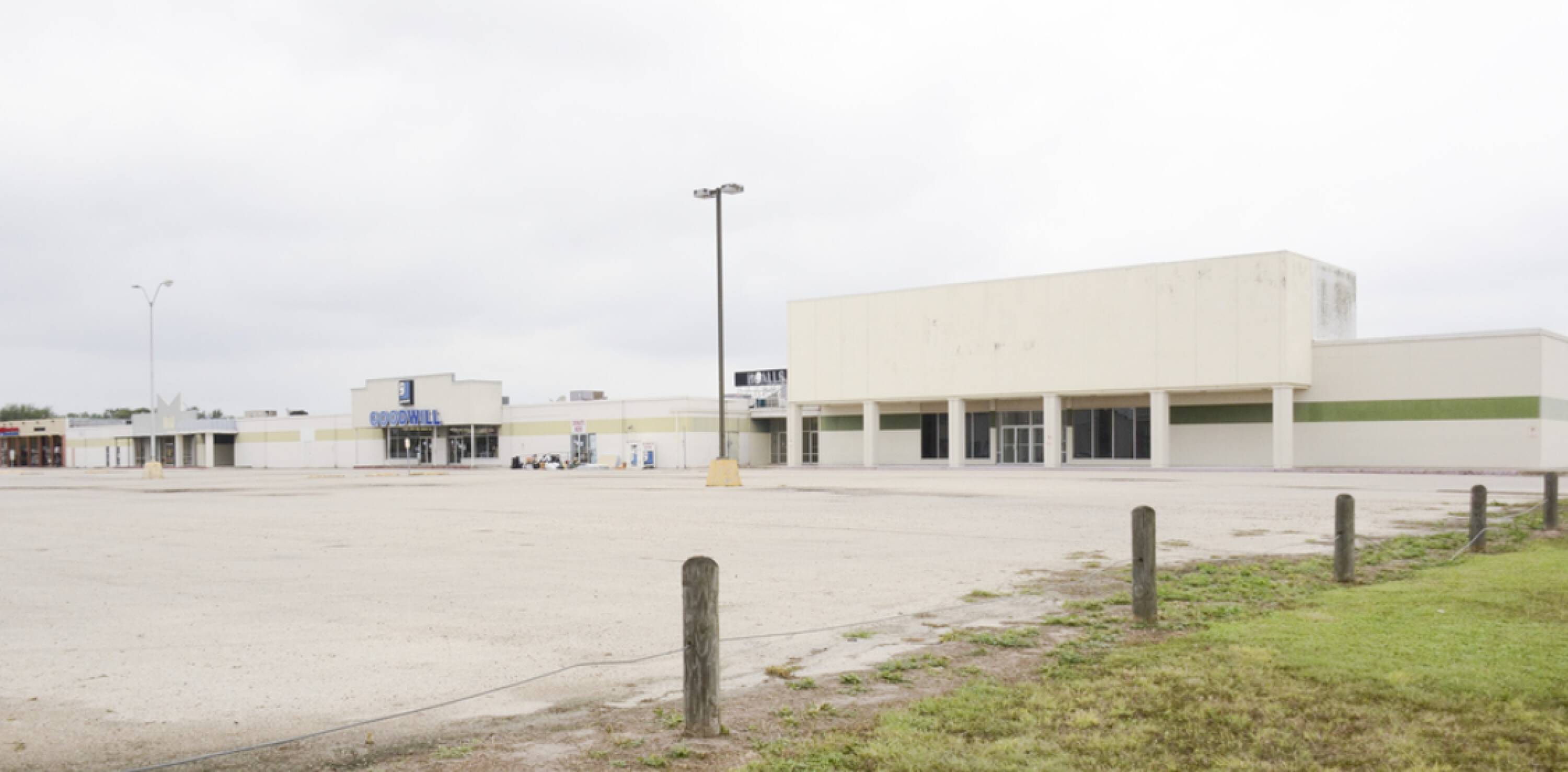 1500 E Main St, Alice, TX 78332 | Crexi.com