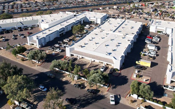 Warehouses for Lease in Golden Key Plaza, AZ | Crexi