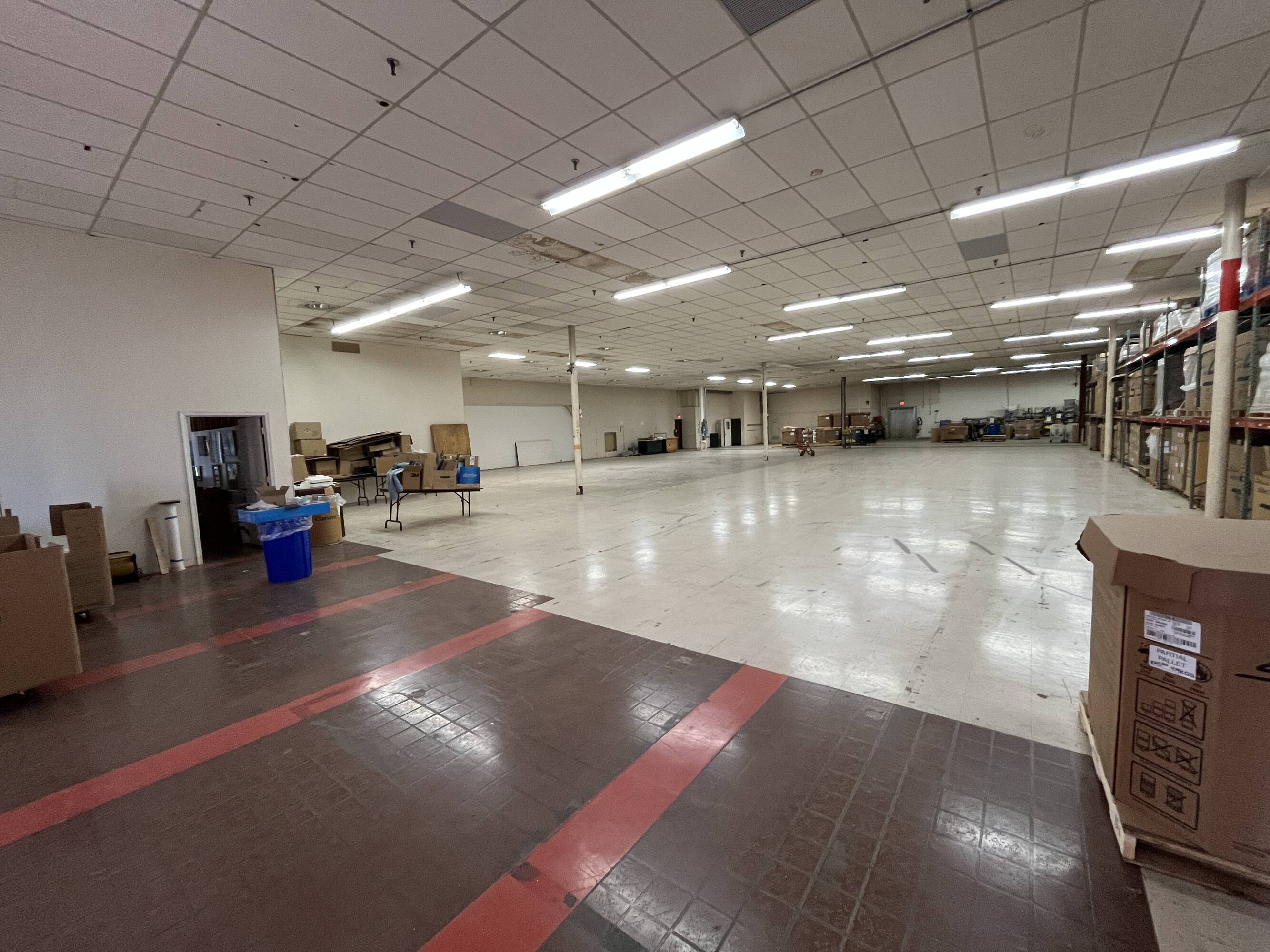 4075 E Market St, York, PA 17402 | Crexi.com