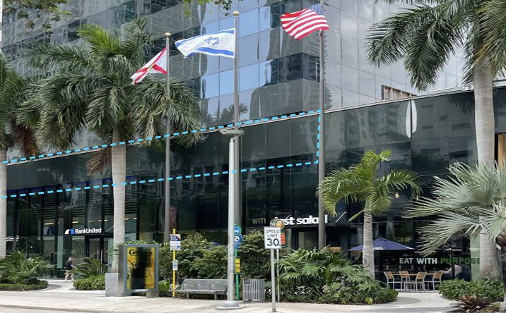 800 Brickell Avenue, Miami, FL 33131 | Crexi.com