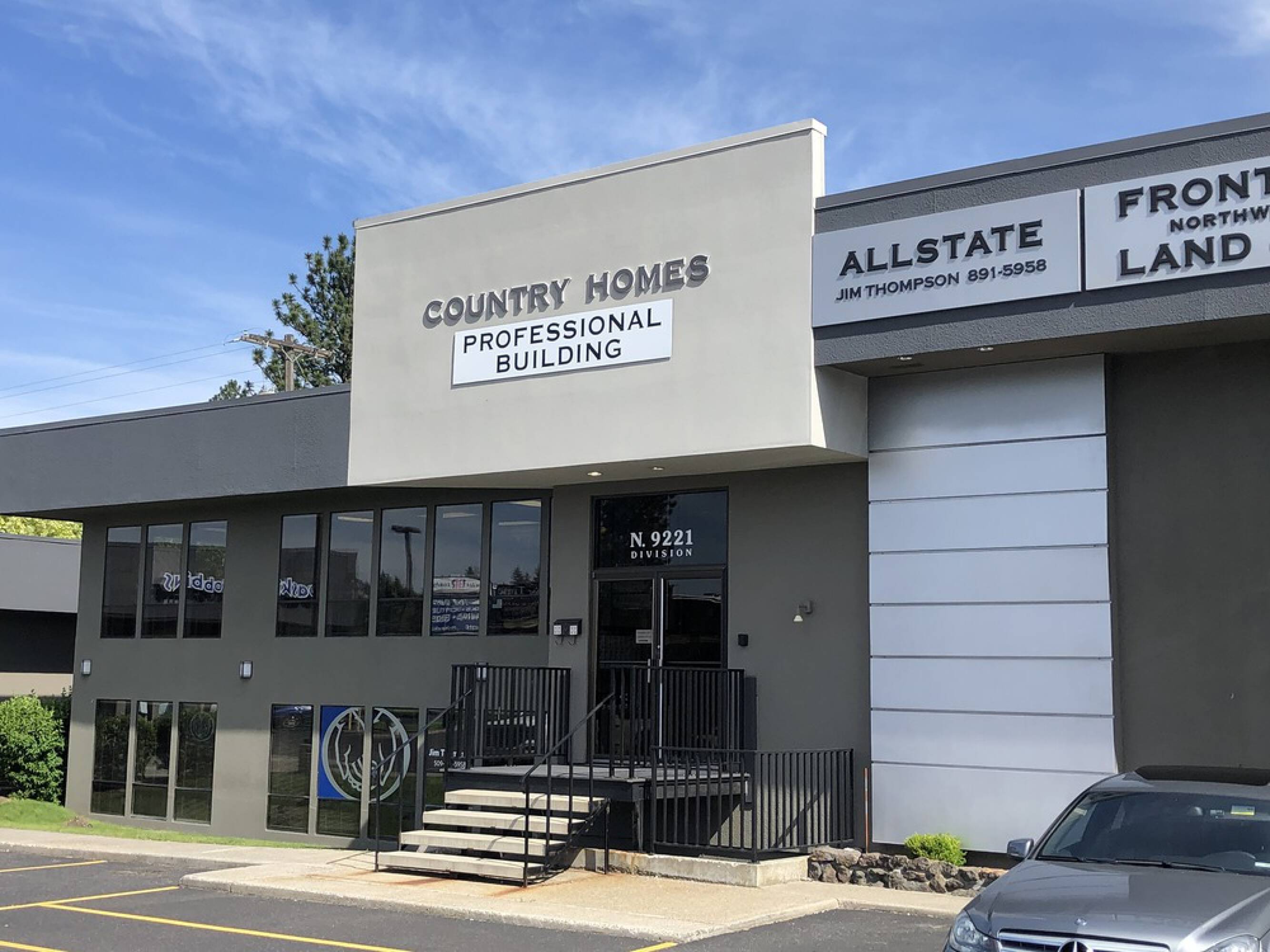 9221 N Division Street, Spokane, WA 99218 | Crexi.com