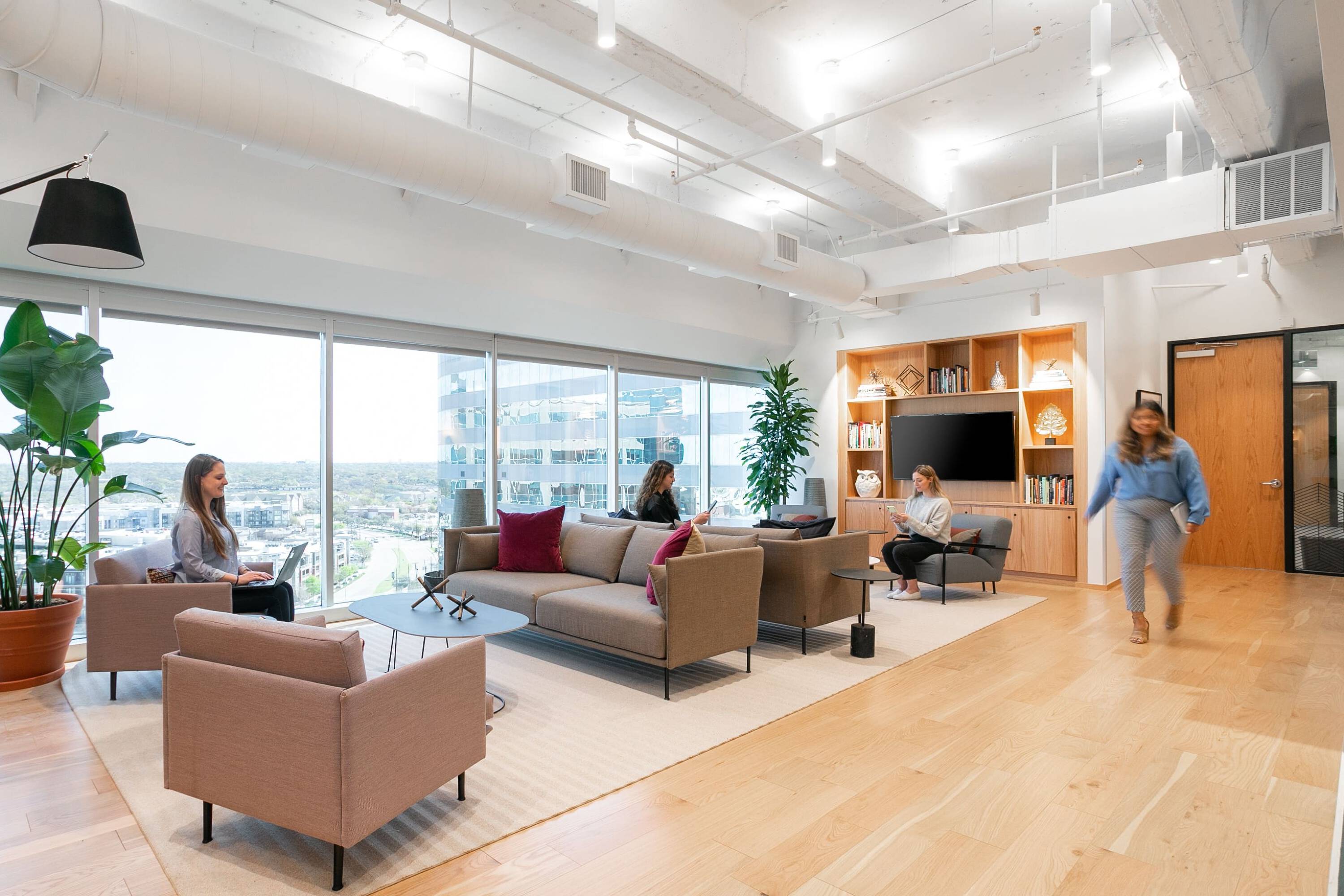 15305 Dallas Pkwy, Addison, TX 75001 | Crexi.com