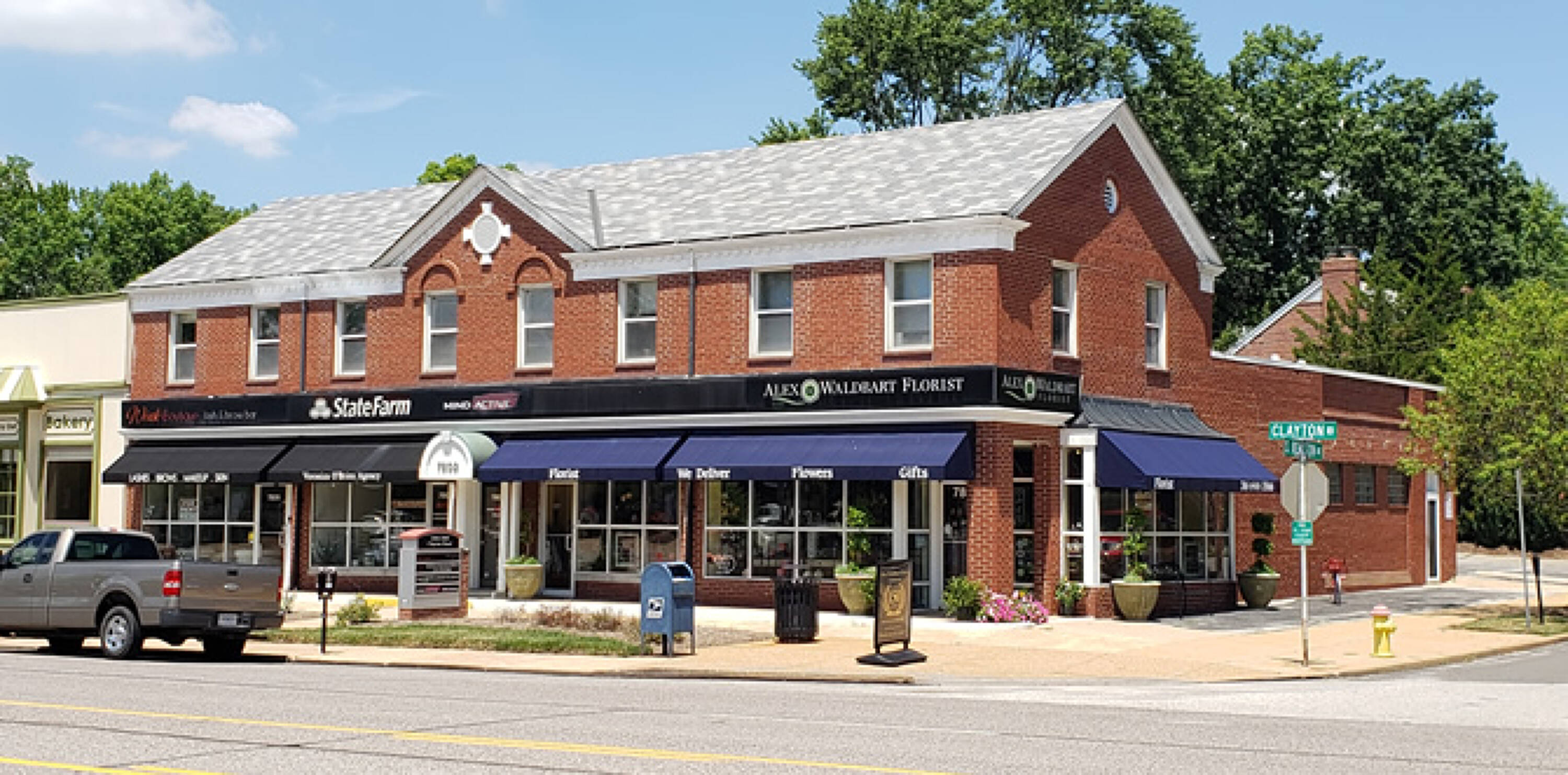 7801 Clayton Rd, Clayton, MO 63117 | Crexi.com