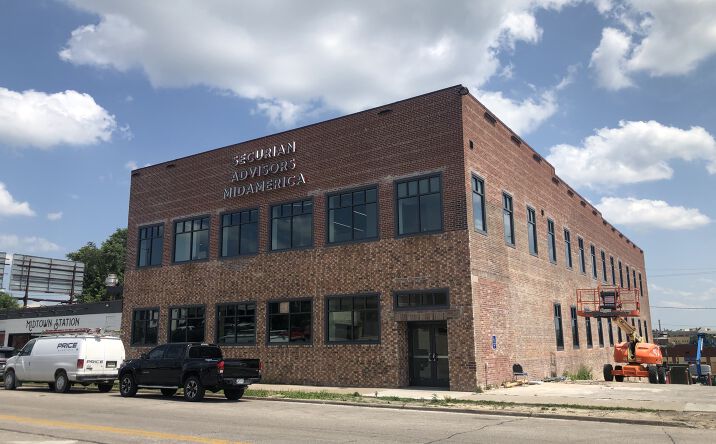 Pictures of Retail, Office property located at 711 2nd Ave SE, Cedar ...
