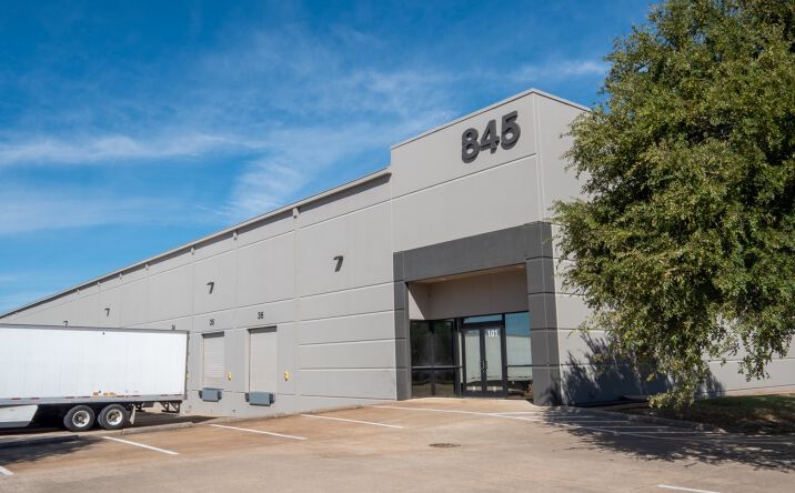 800,840 & 845 Interchange Blvd, Austin, TX 78721 | Crexi.com
