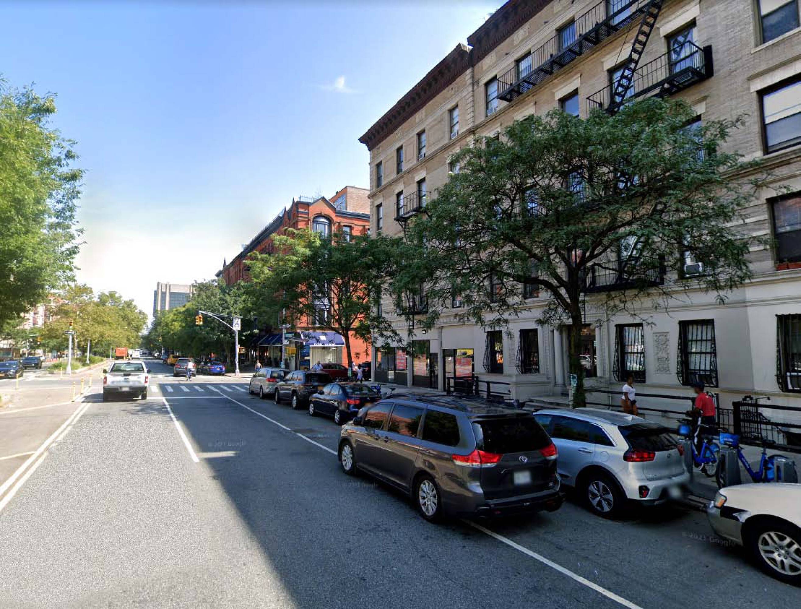 Between West 117th & 118th Street, New York, NY 10026 | Crexi.com