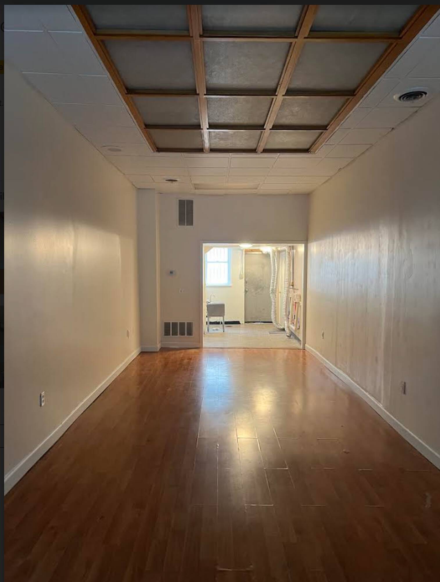 3701A Summit St, KCMO, MO 64111 | Crexi.com