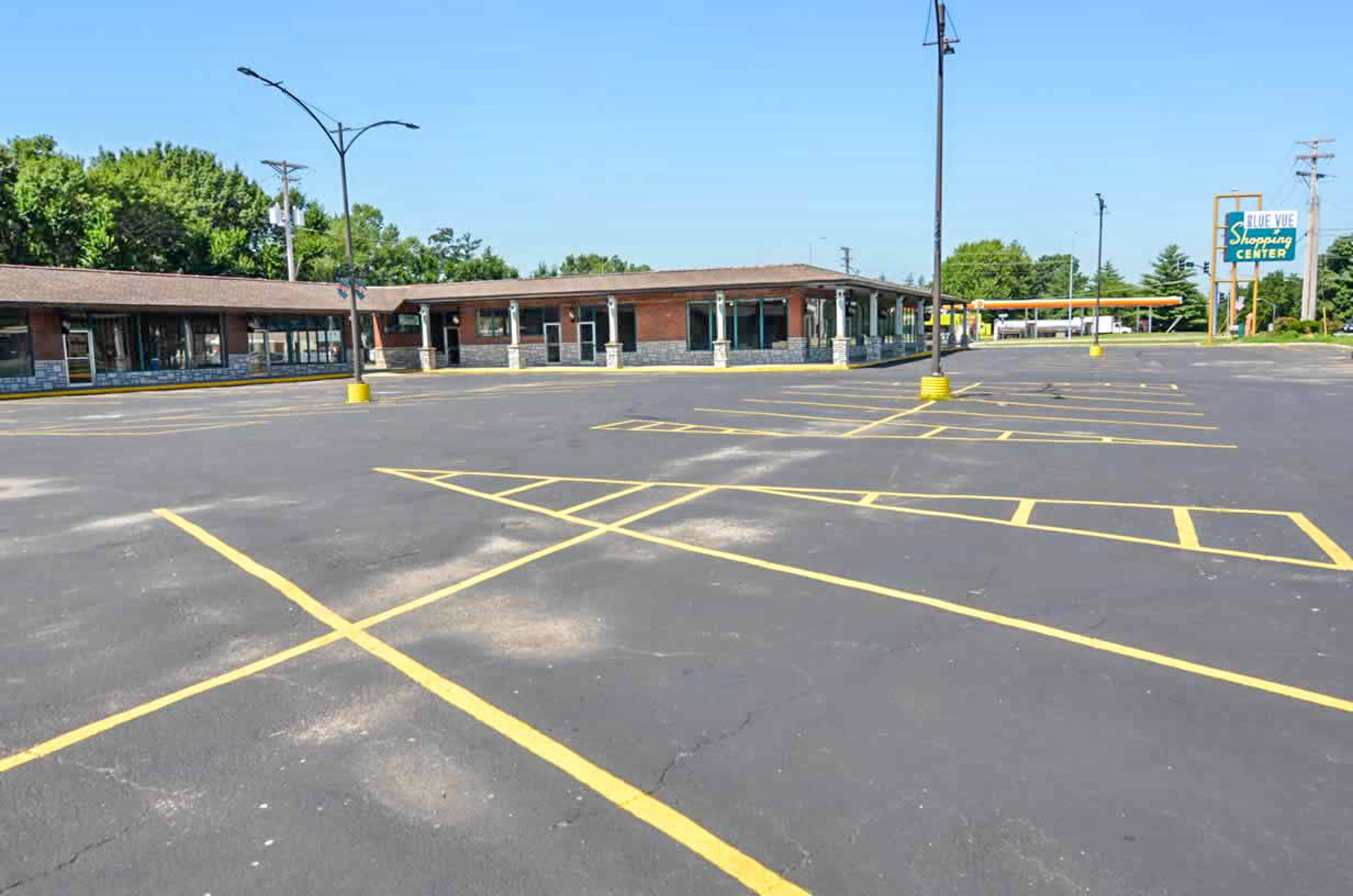 4701 Blue Ridge Blvd, KCMO, MO 64133 | Crexi.com