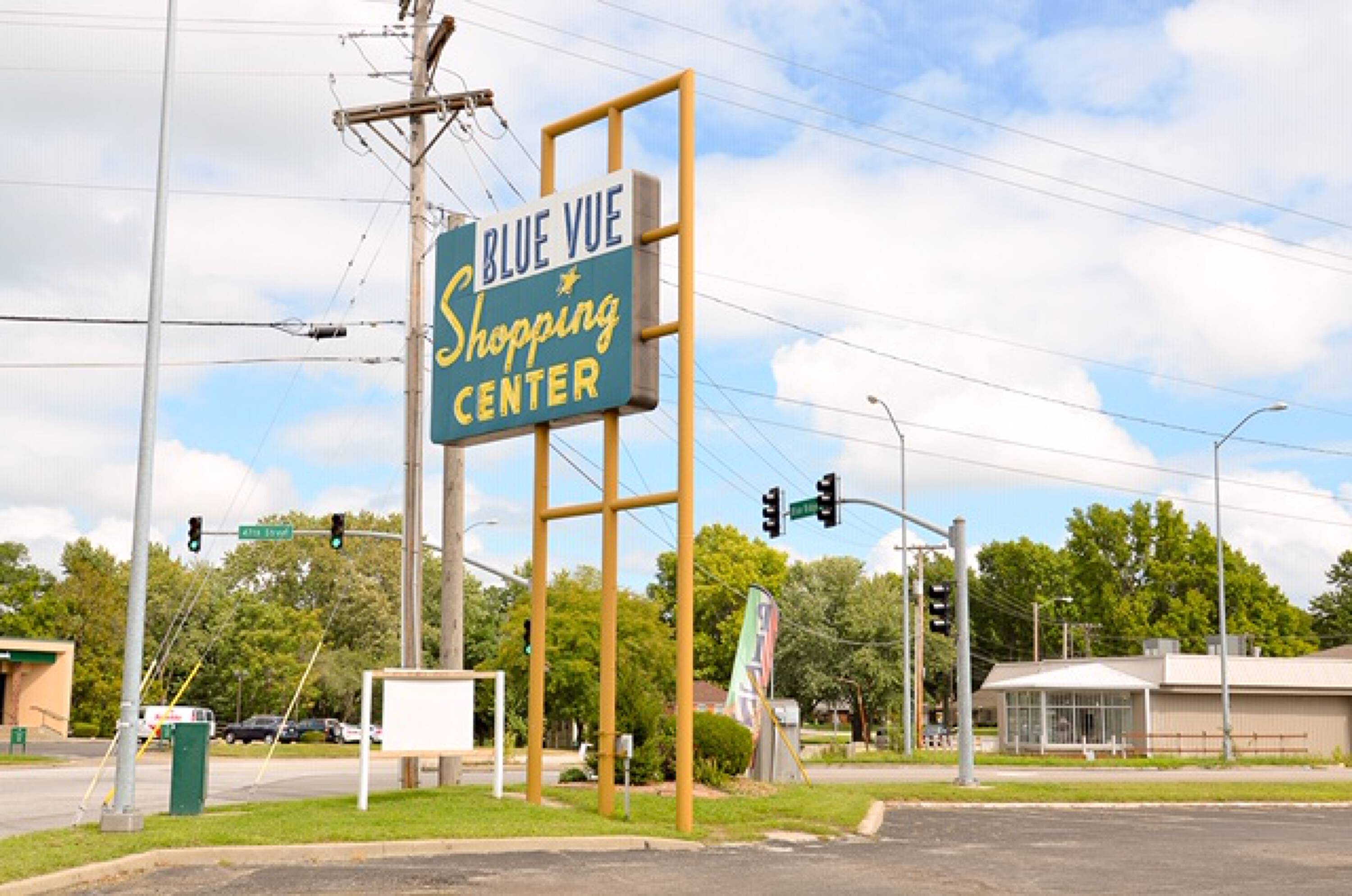 4701 Blue Ridge Blvd, KCMO, MO 64133 | Crexi.com