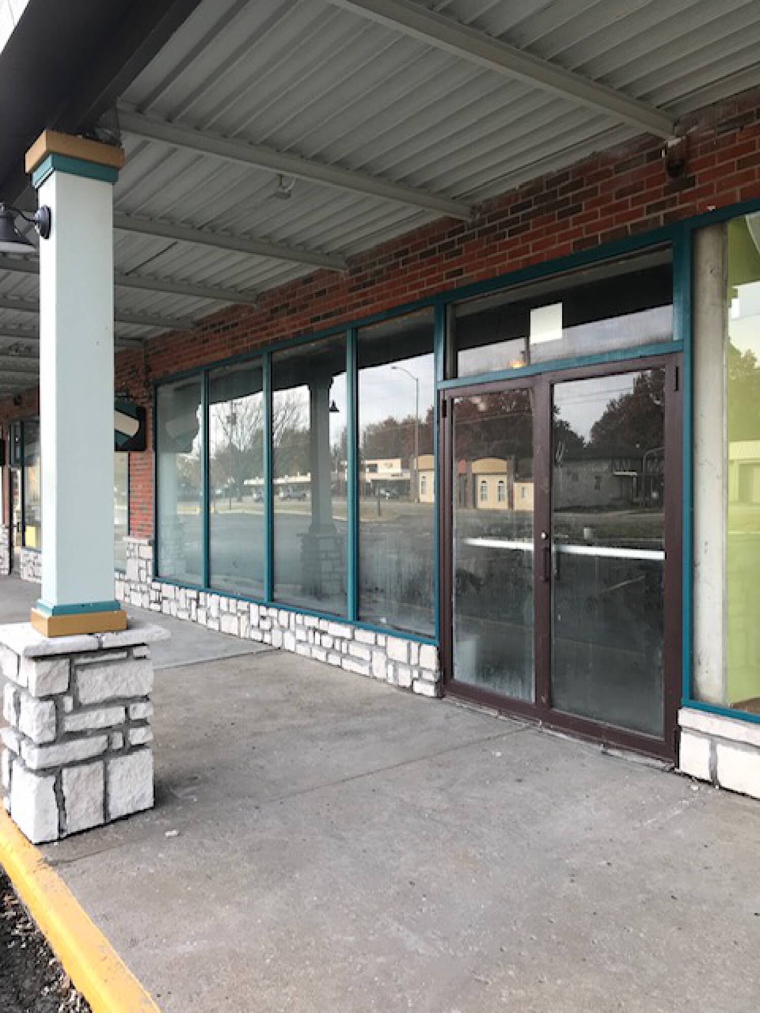 4701 Blue Ridge Blvd, KCMO, MO 64133 | Crexi.com