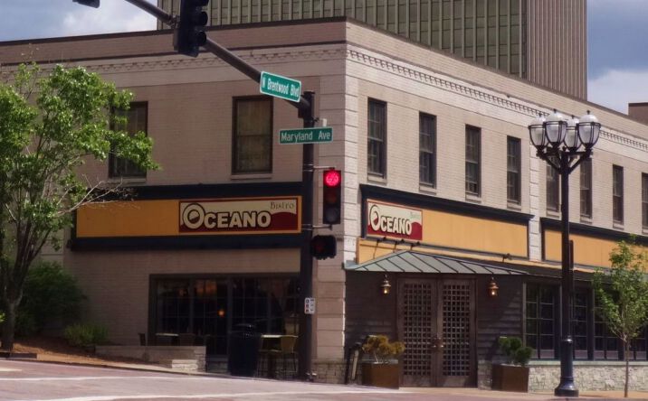 7701 & 7733 Forsyth Blvd, St. Louis, MO 63105 | Crexi.com