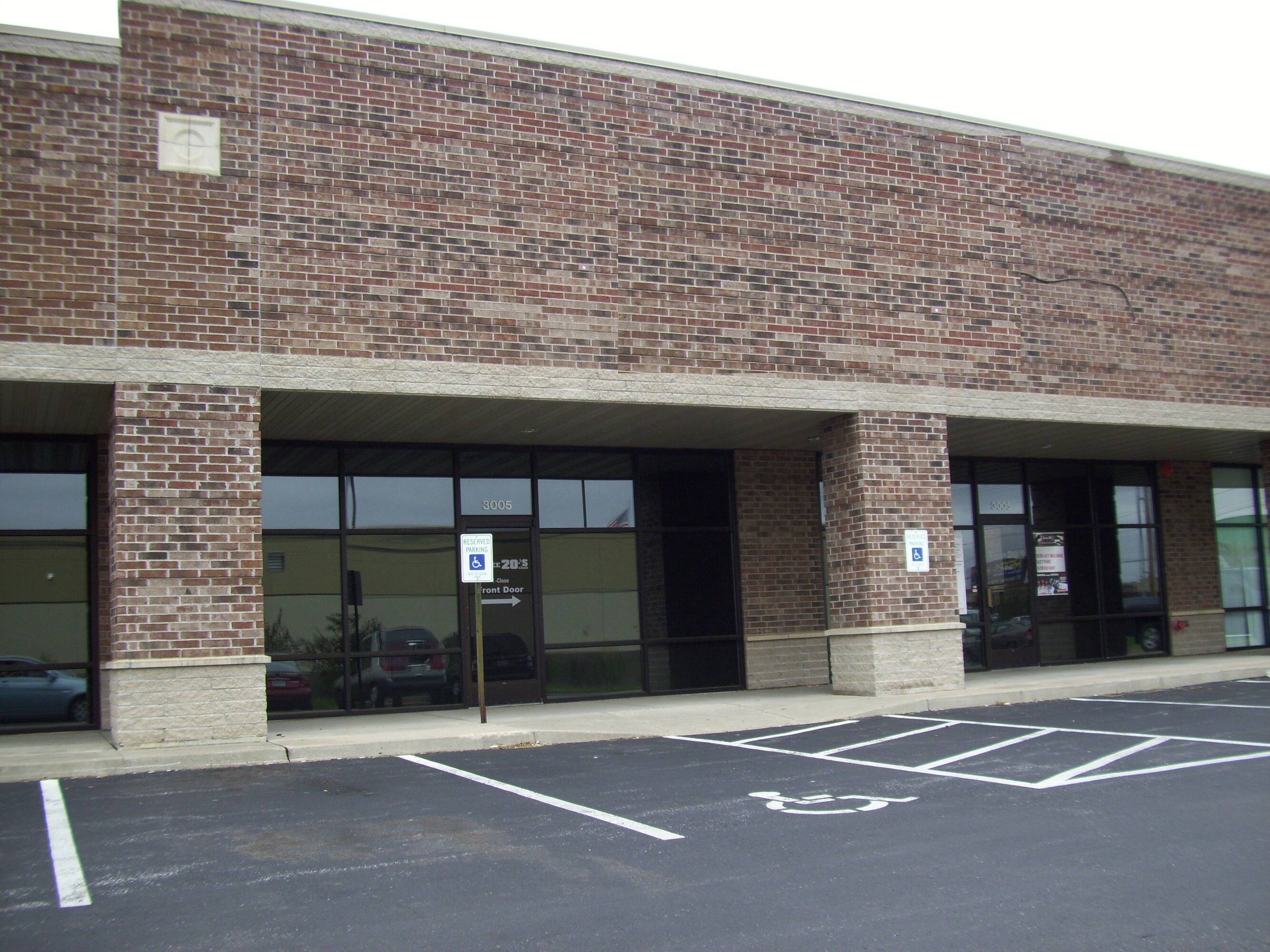 3003-3033 S. Kansas Expressway, Springfield, MO 65807 | Crexi.com