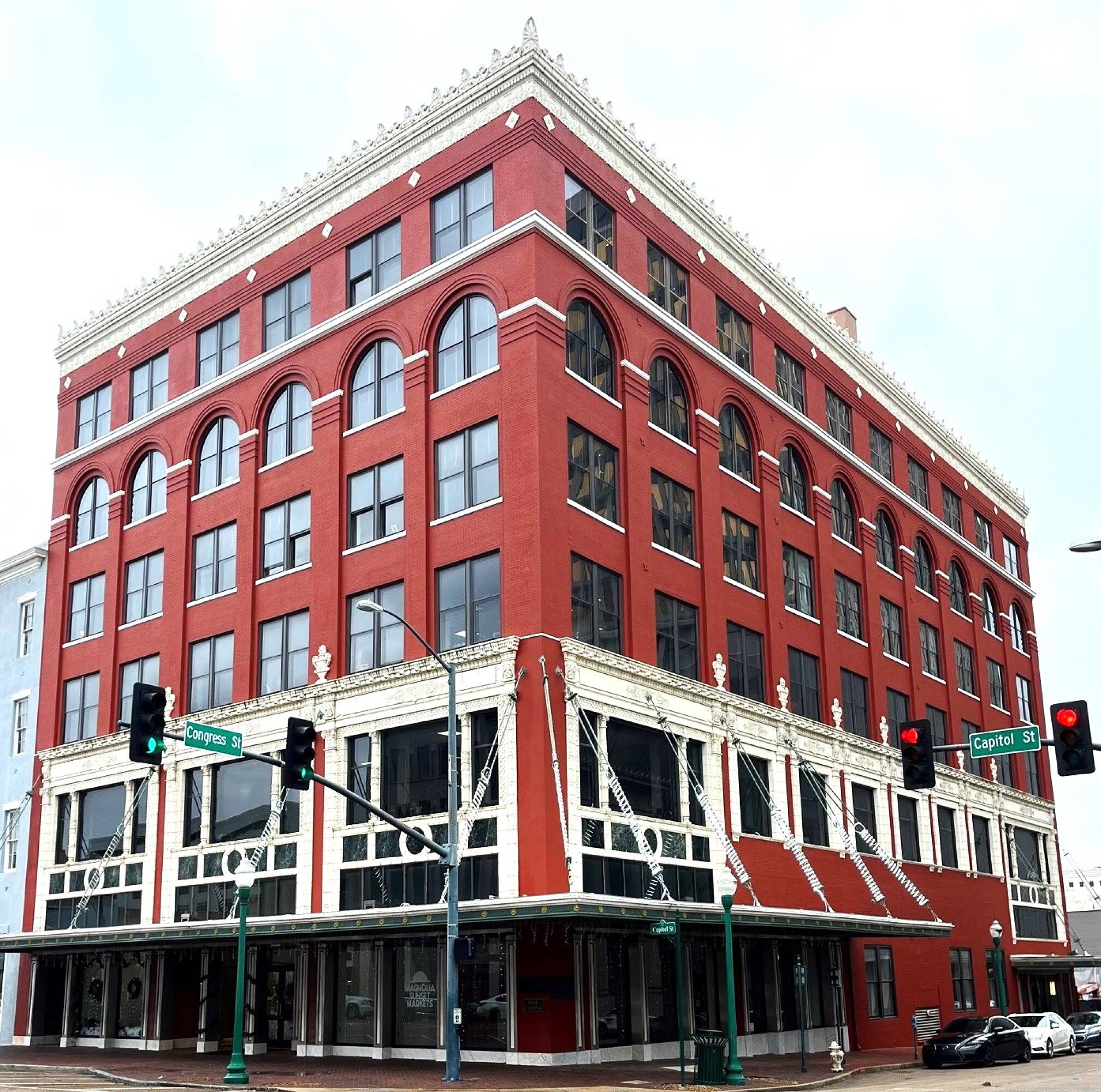 401 E Capitol St, Jackson, MS 39201 | Crexi.com