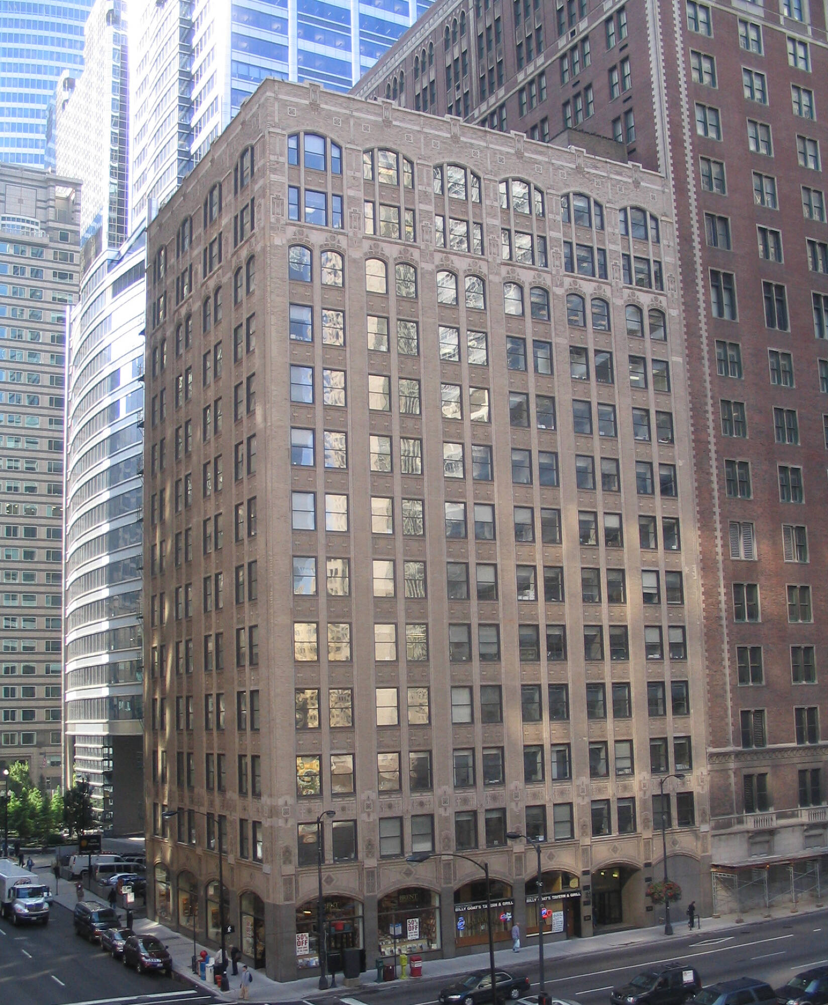 309 W Washington St, Chicago, IL 60606 | Crexi.com