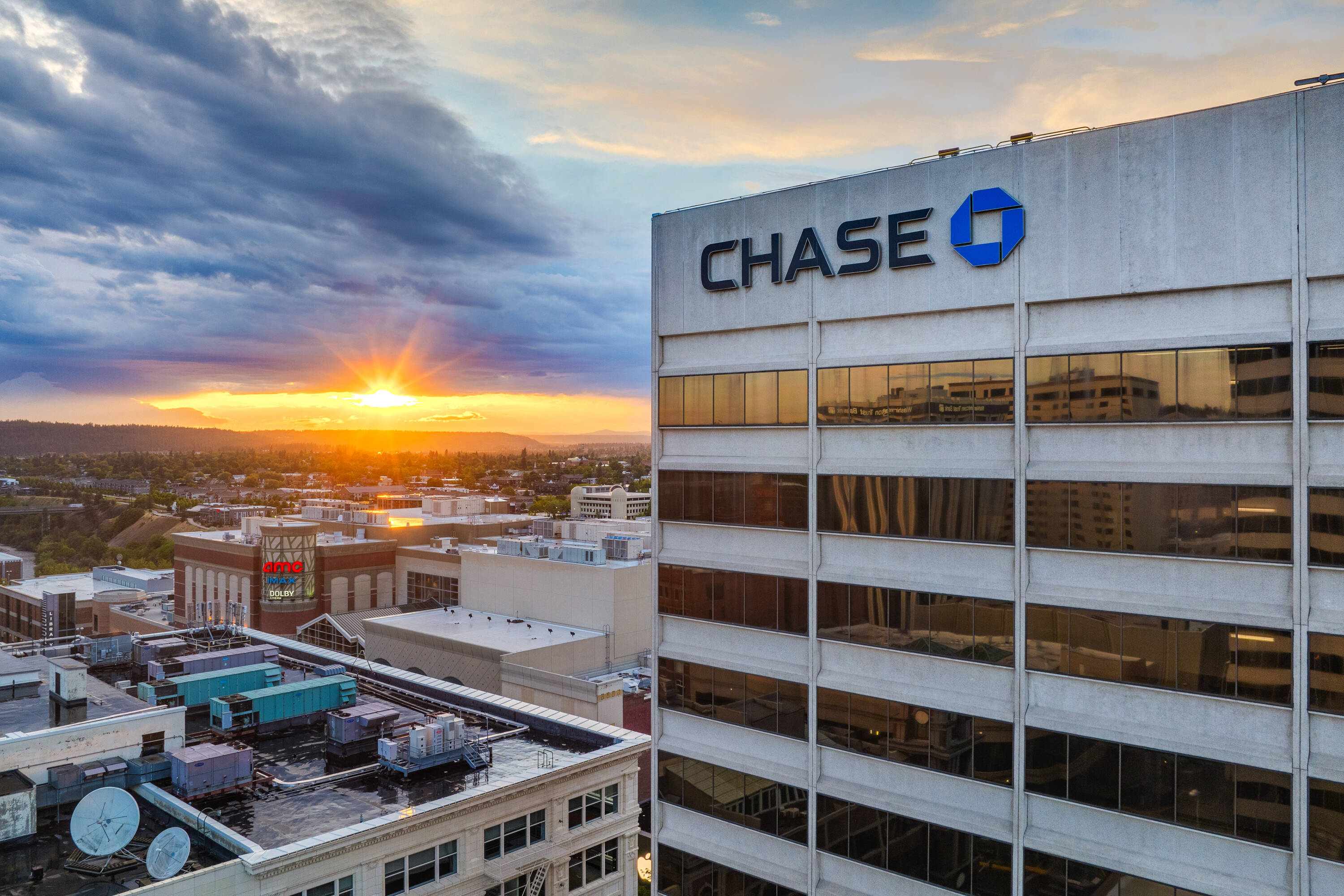 601 W Main Ave, Spokane, WA 99201 | Crexi.com