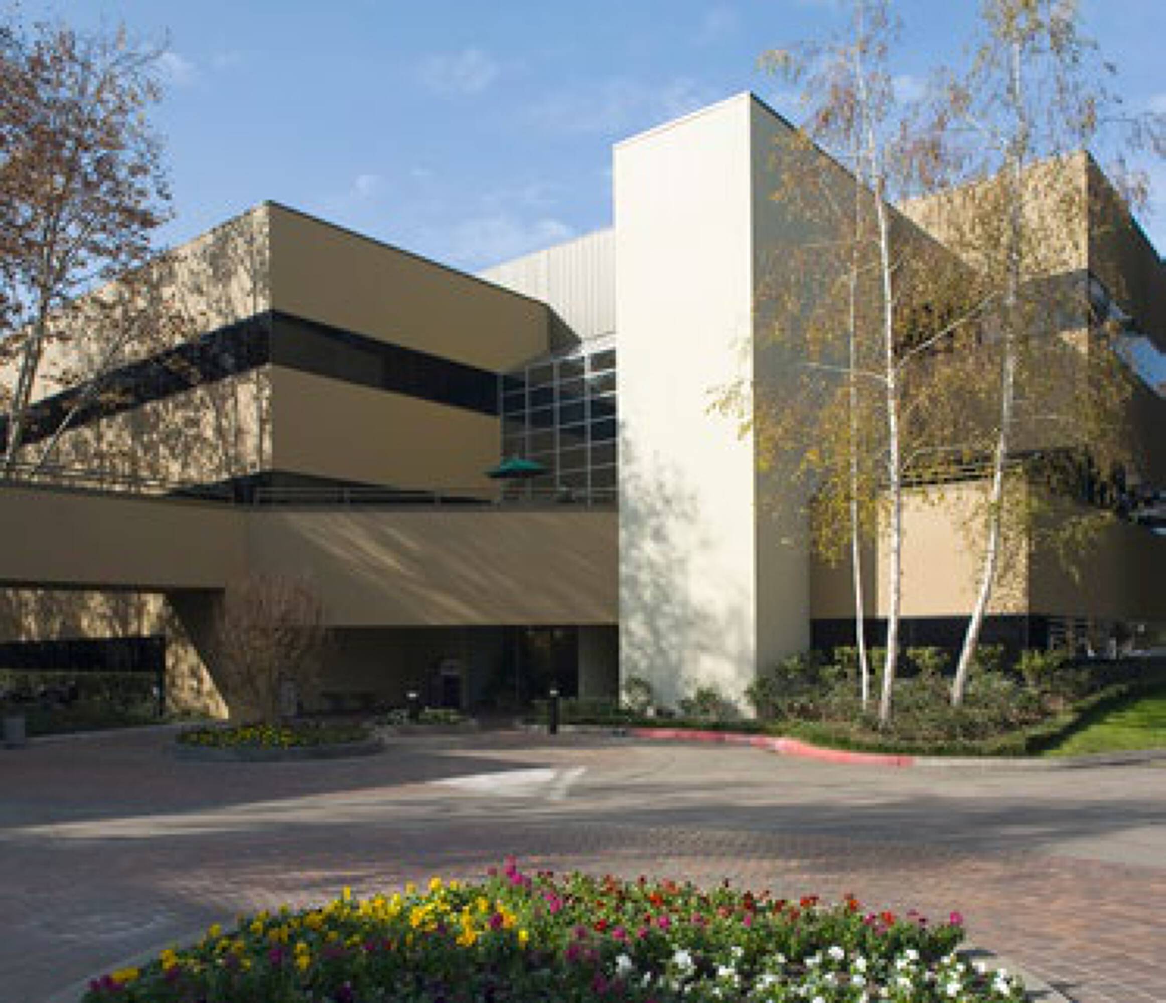 8950 Cal Center Drive, Sacramento, CA 95826 | Crexi.com