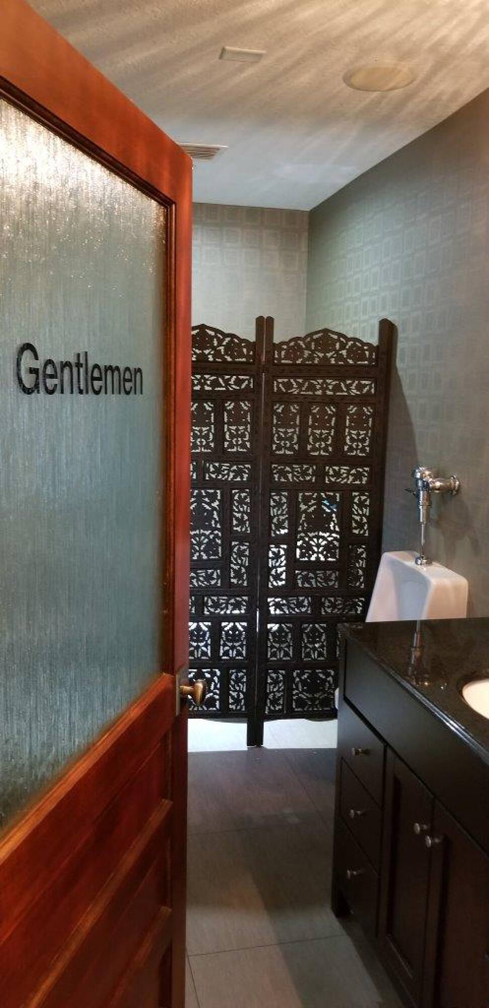 350 E Pine St, Orlando, FL 32801 | Crexi.com