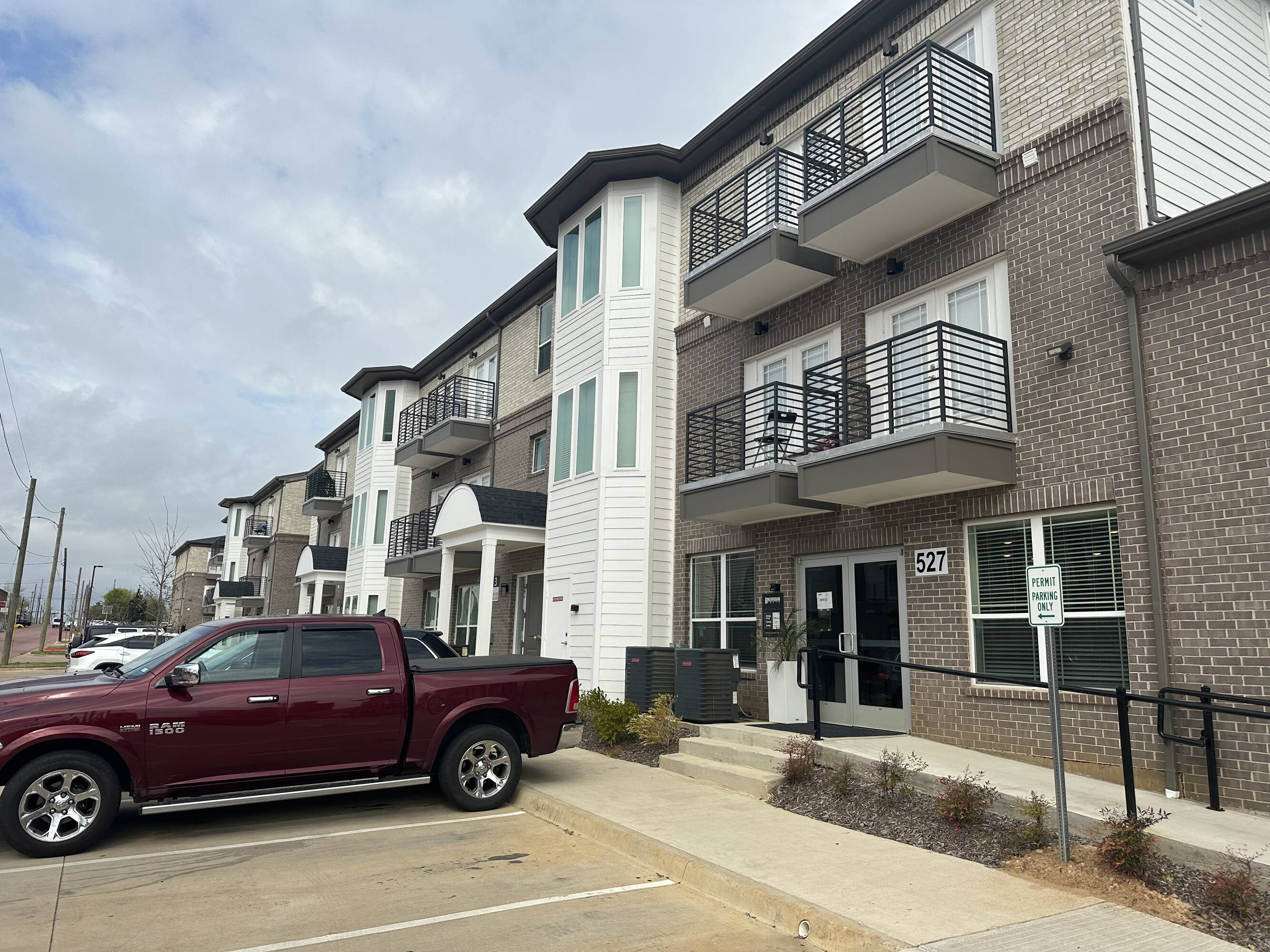 527 W Erwin St, Tyler, TX 75702 | Crexi.com