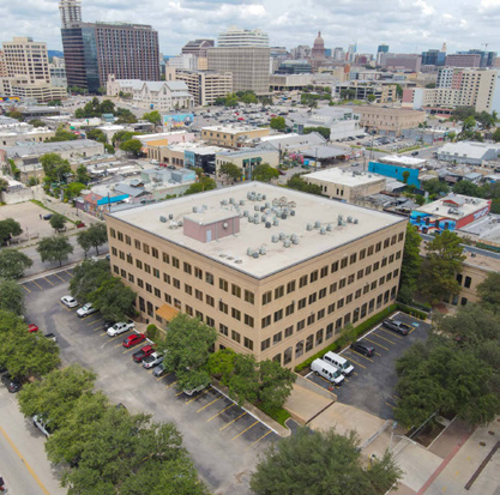 611 E 6TH ST Austin TX 78701-3715 APN: 194617 | Crexi.com