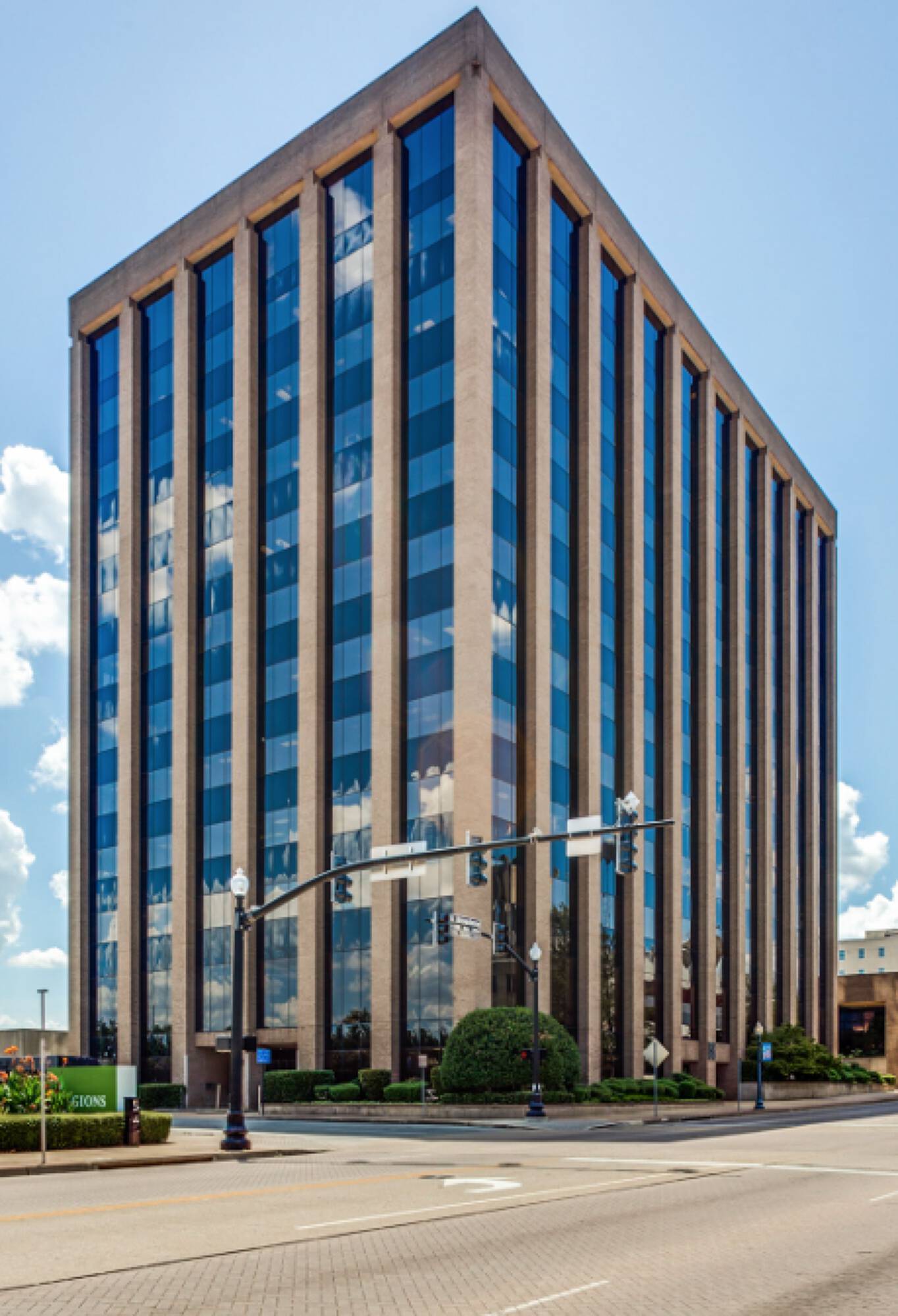 100 E Ferguson St, Tyler, TX 75702 | Crexi.com