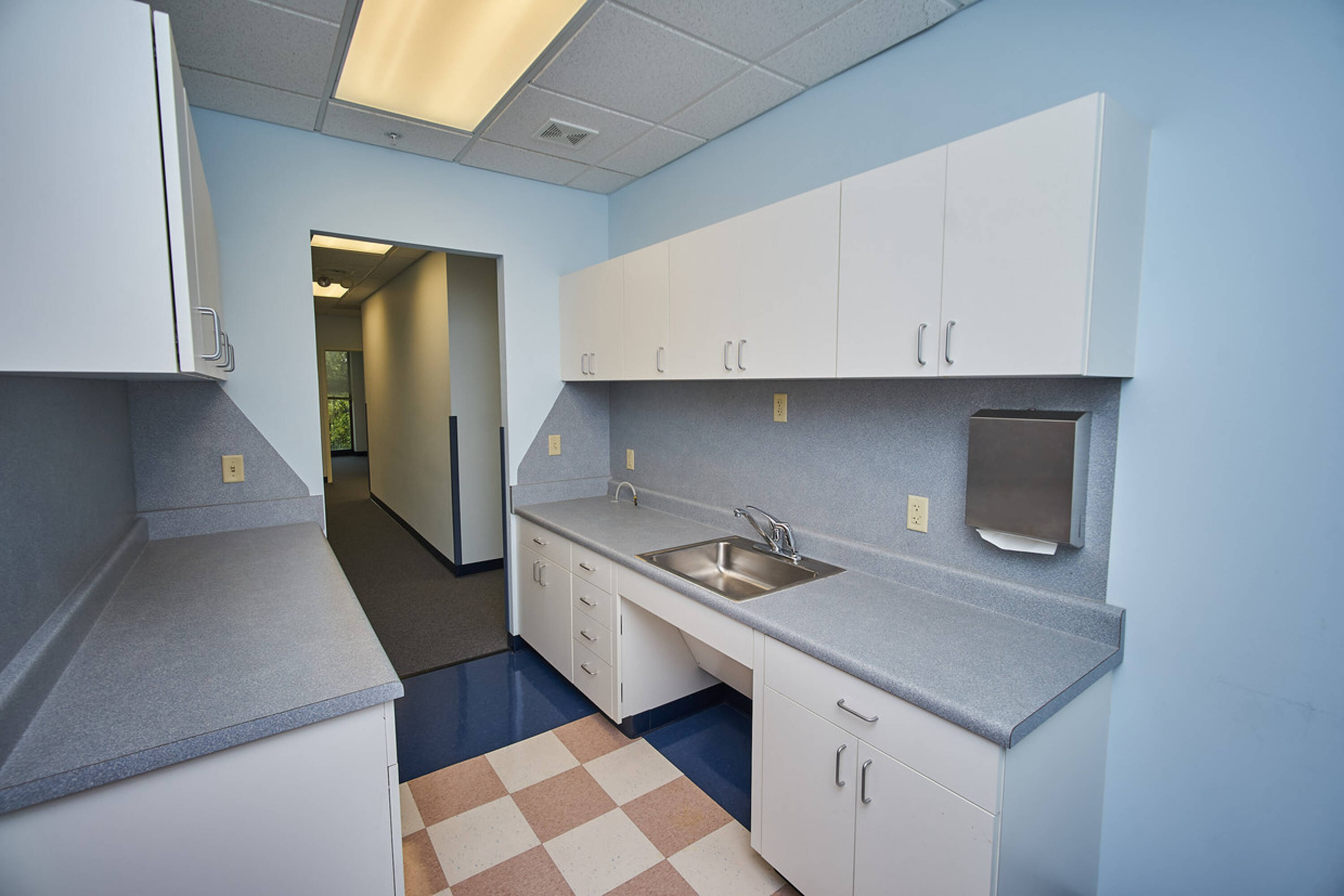 8700 N Stemmons Fwy, Dallas, TX 75247 | Crexi.com