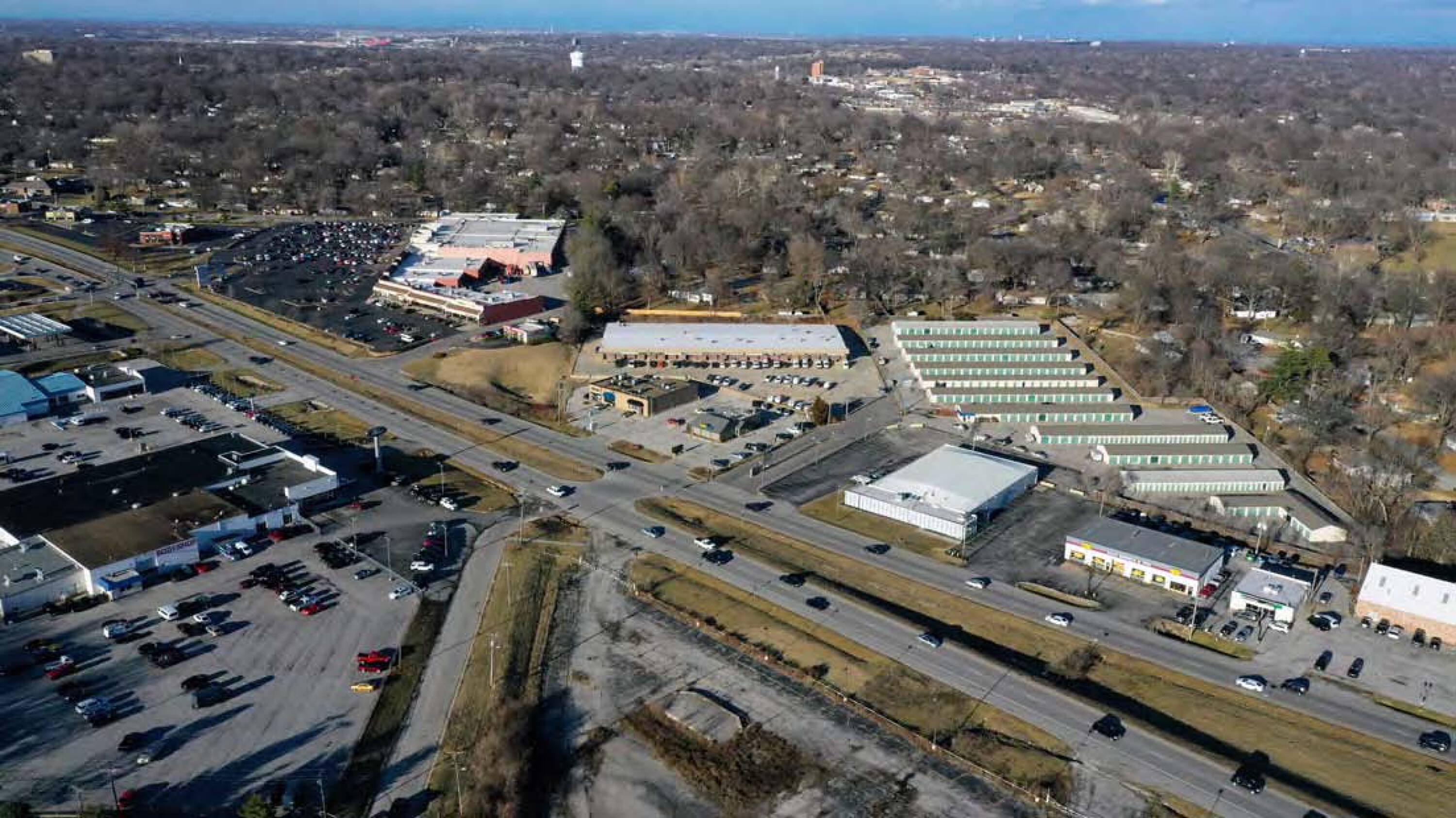 9620 E. State Route 350 Highway, Raytown, MO 64133 | Crexi.com