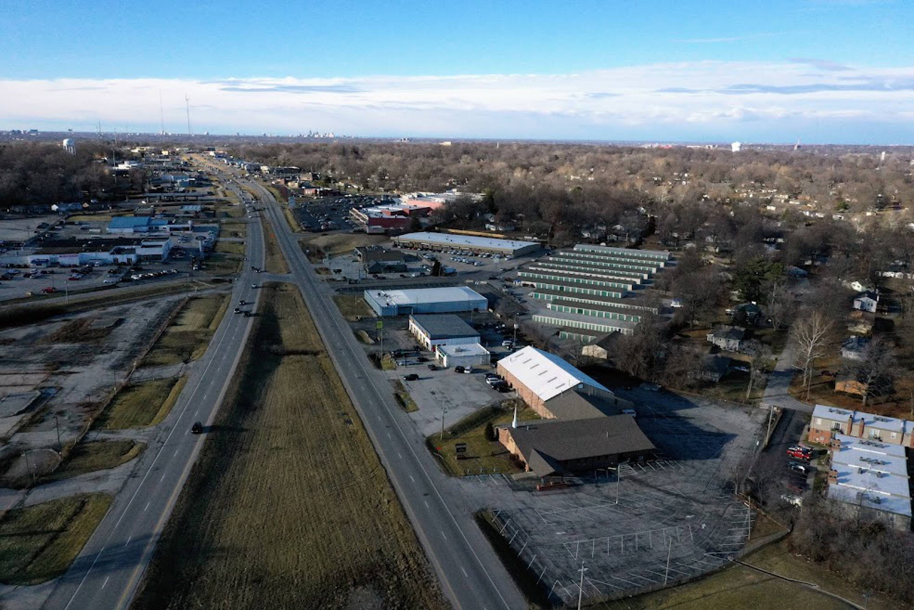 9620 E. State Route 350 Highway, Raytown, MO 64133 | Crexi.com