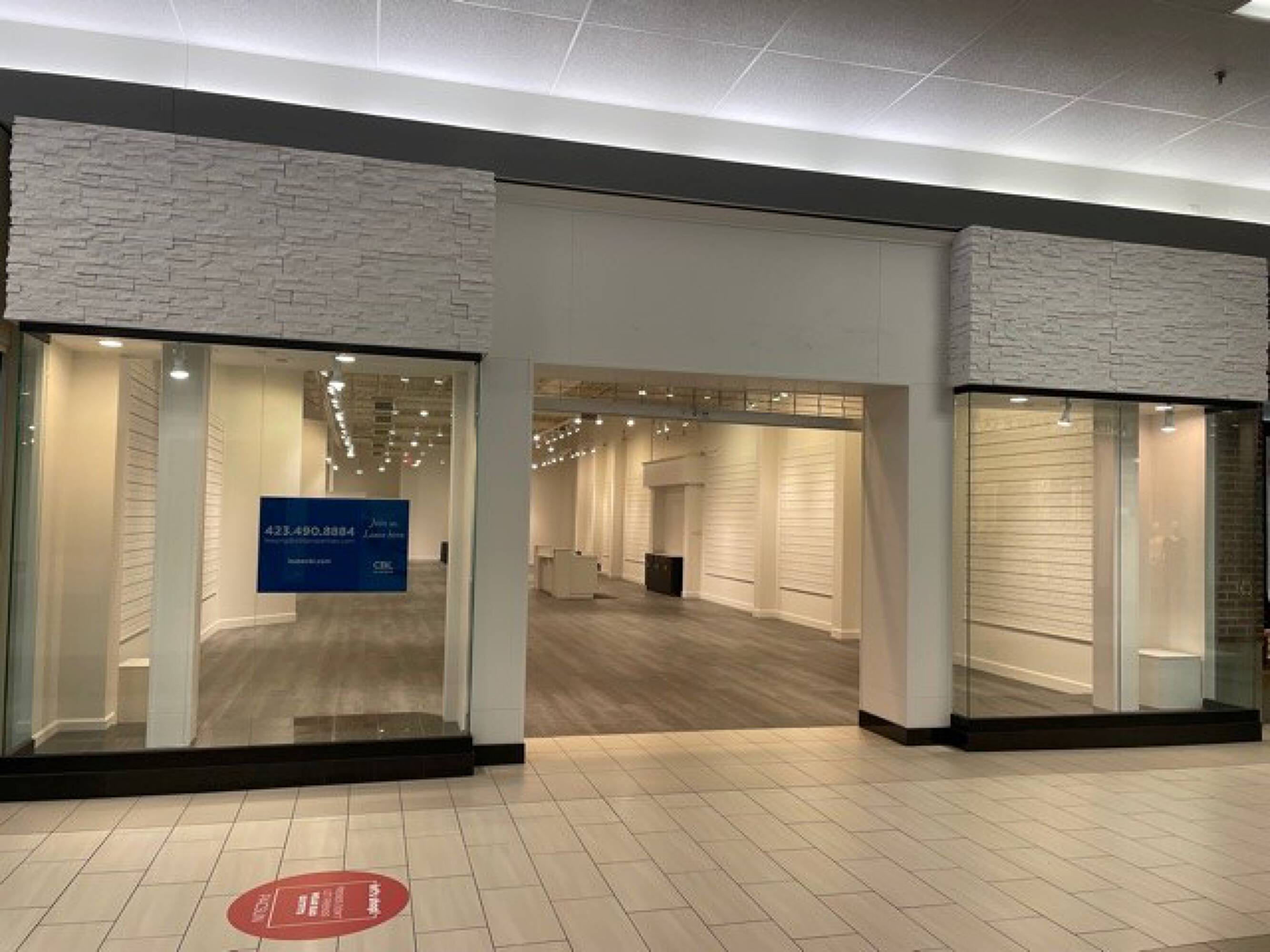 2400 10th St, Minot, ND 58701 | Crexi.com