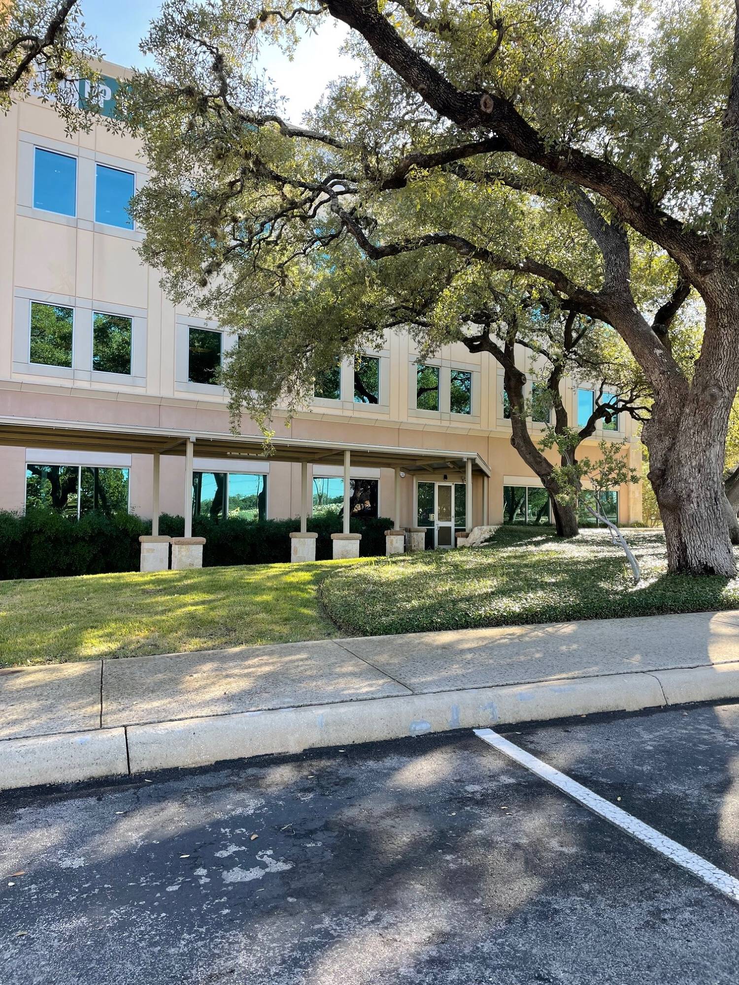 2330 N LOOP 1604 W San Antonio TX 78248-4555 APN: 18912-006-0030 ...