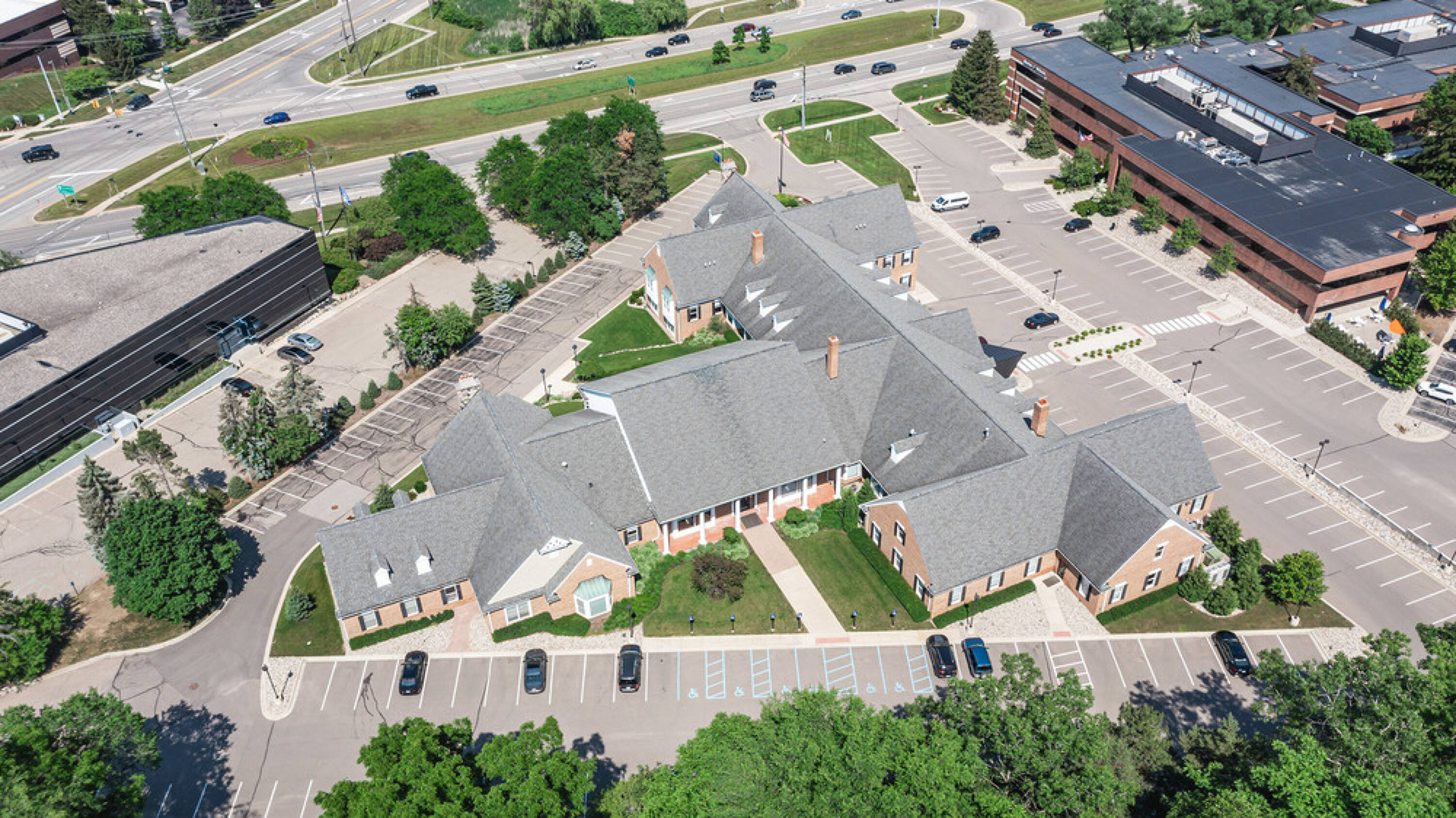 30903 Northwestern Hwy, Farmington Hills, MI 48334 | Crexi.com