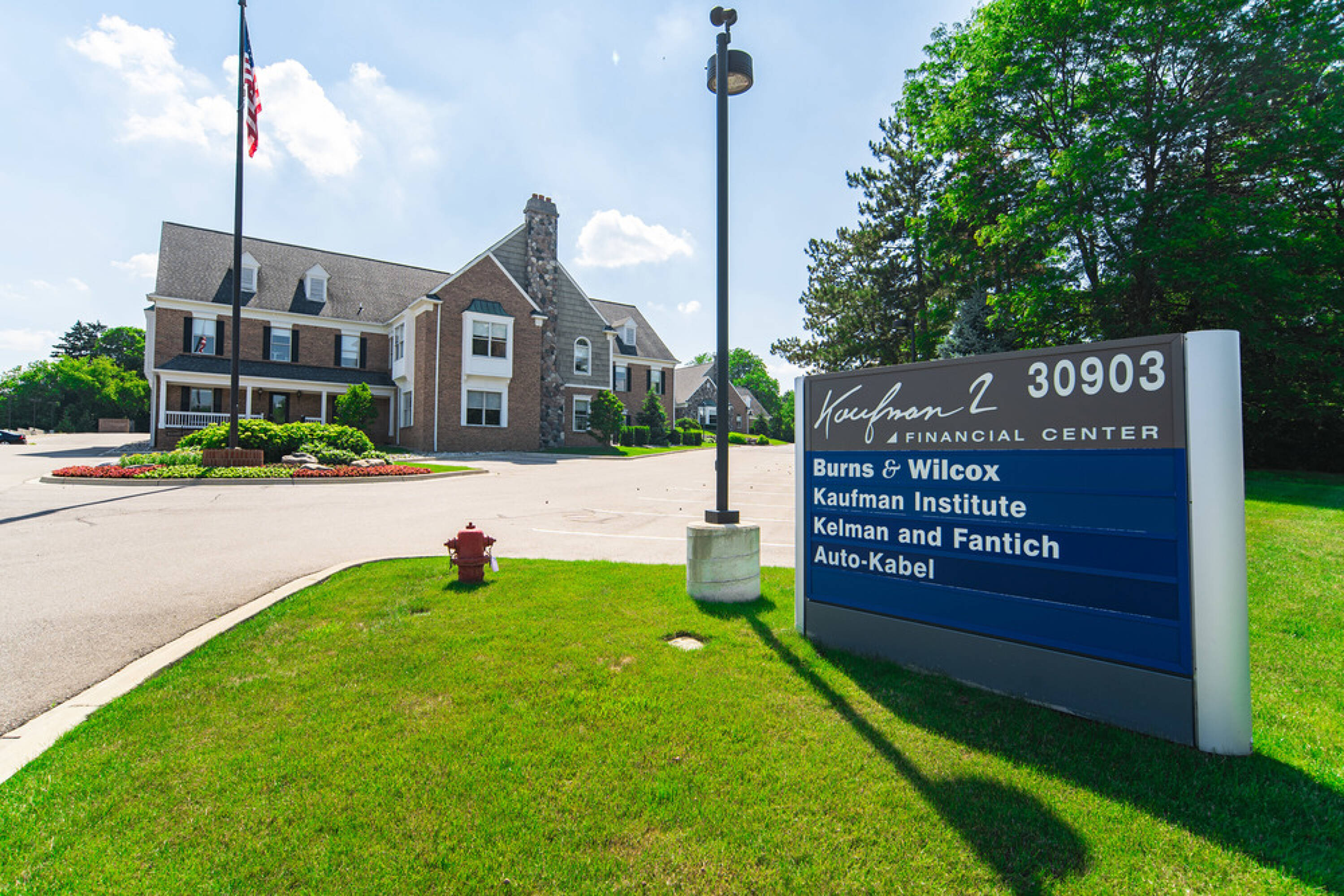 30903 Northwestern Hwy, Farmington Hills, MI 48334 | Crexi.com