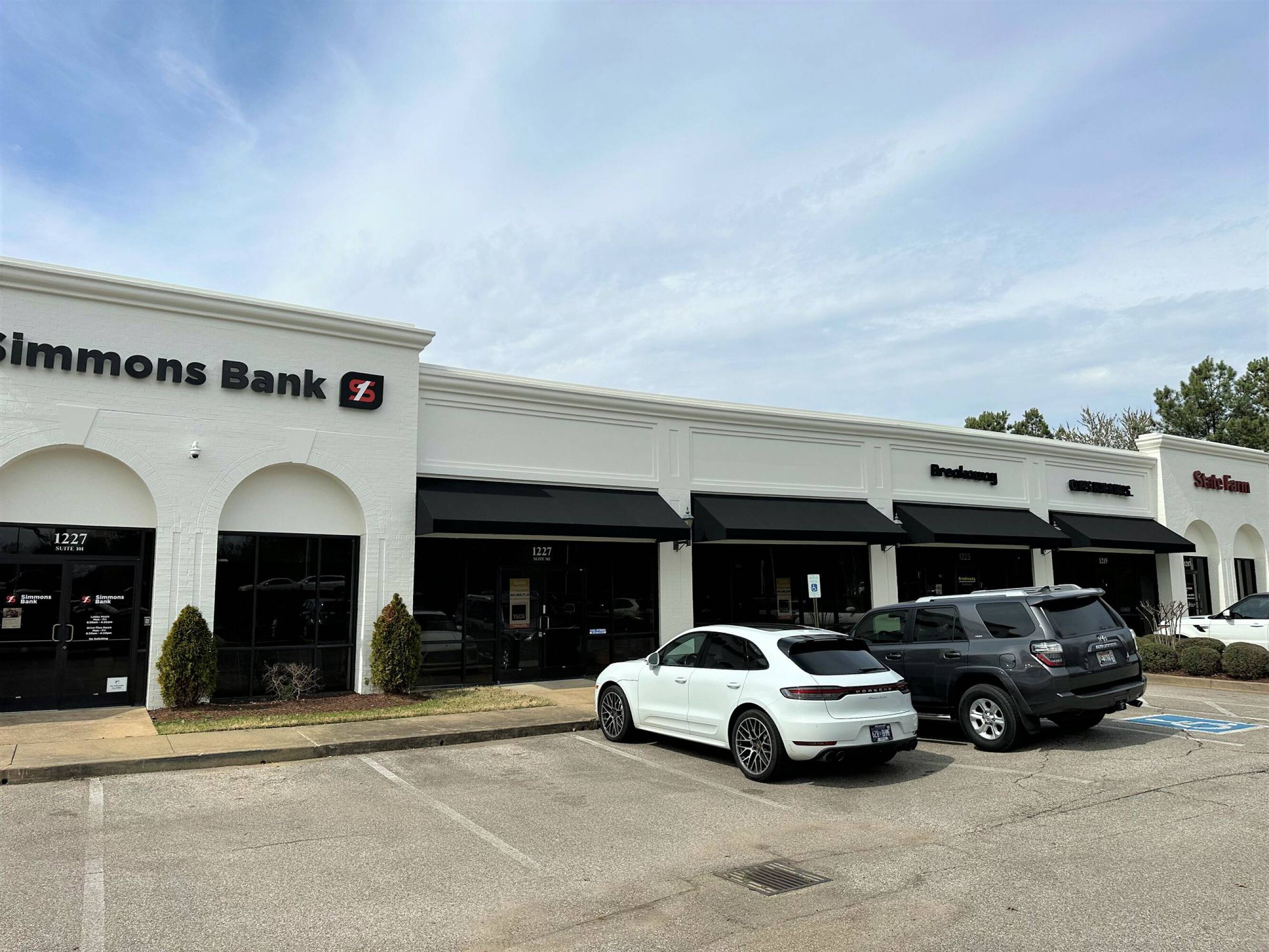 1215-1217 S Germantown Rd, Germantown, TN 38138 | Crexi.com