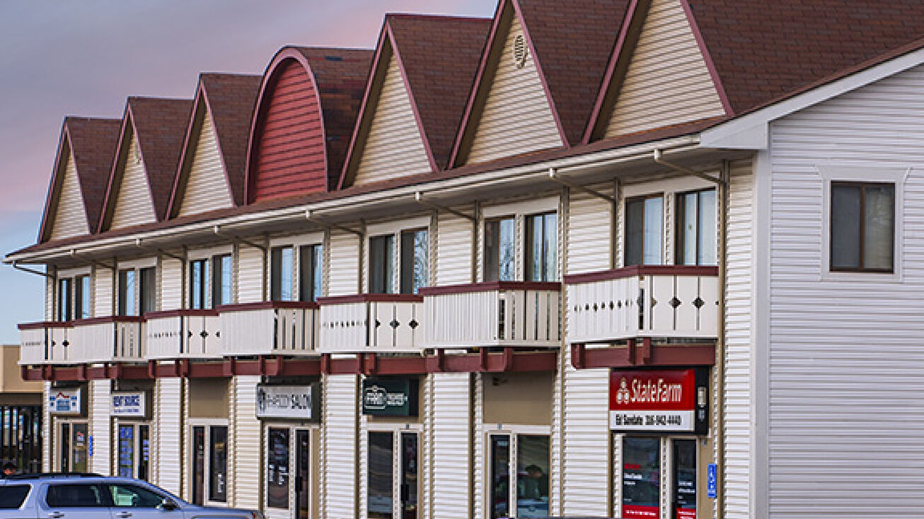 2312 S Meridian Ave, Wichita, KS 67213 - Retail Space for Lease ...