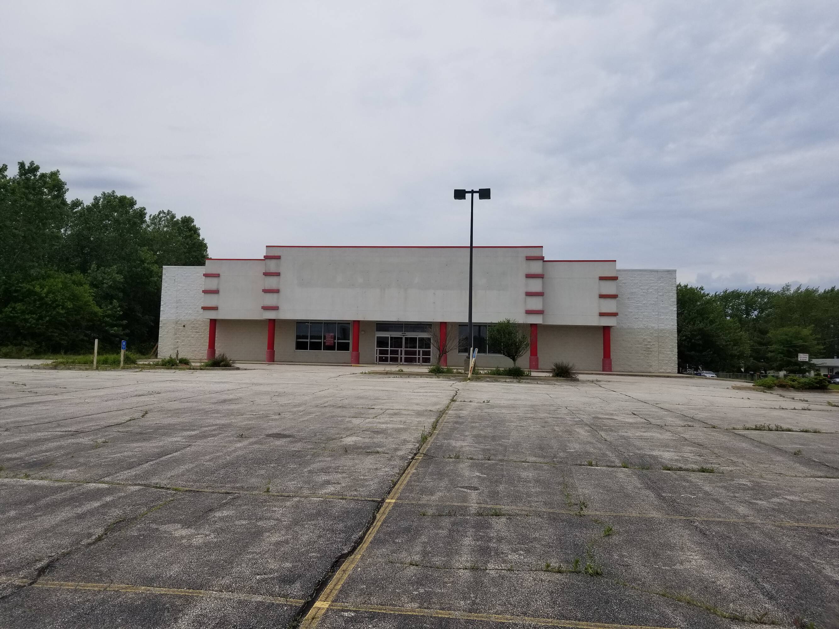 5510 FRANKLIN ST Michigan City IN 46360-7842 APN: 460509300024000009 ...