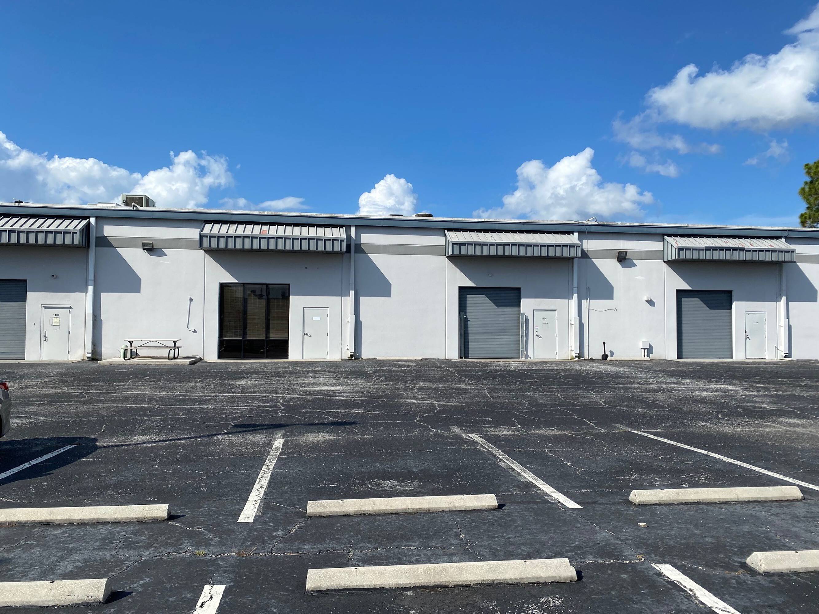 4023-4035 Tampa Rd, Oldsmar, FL 34677 | Crexi.com