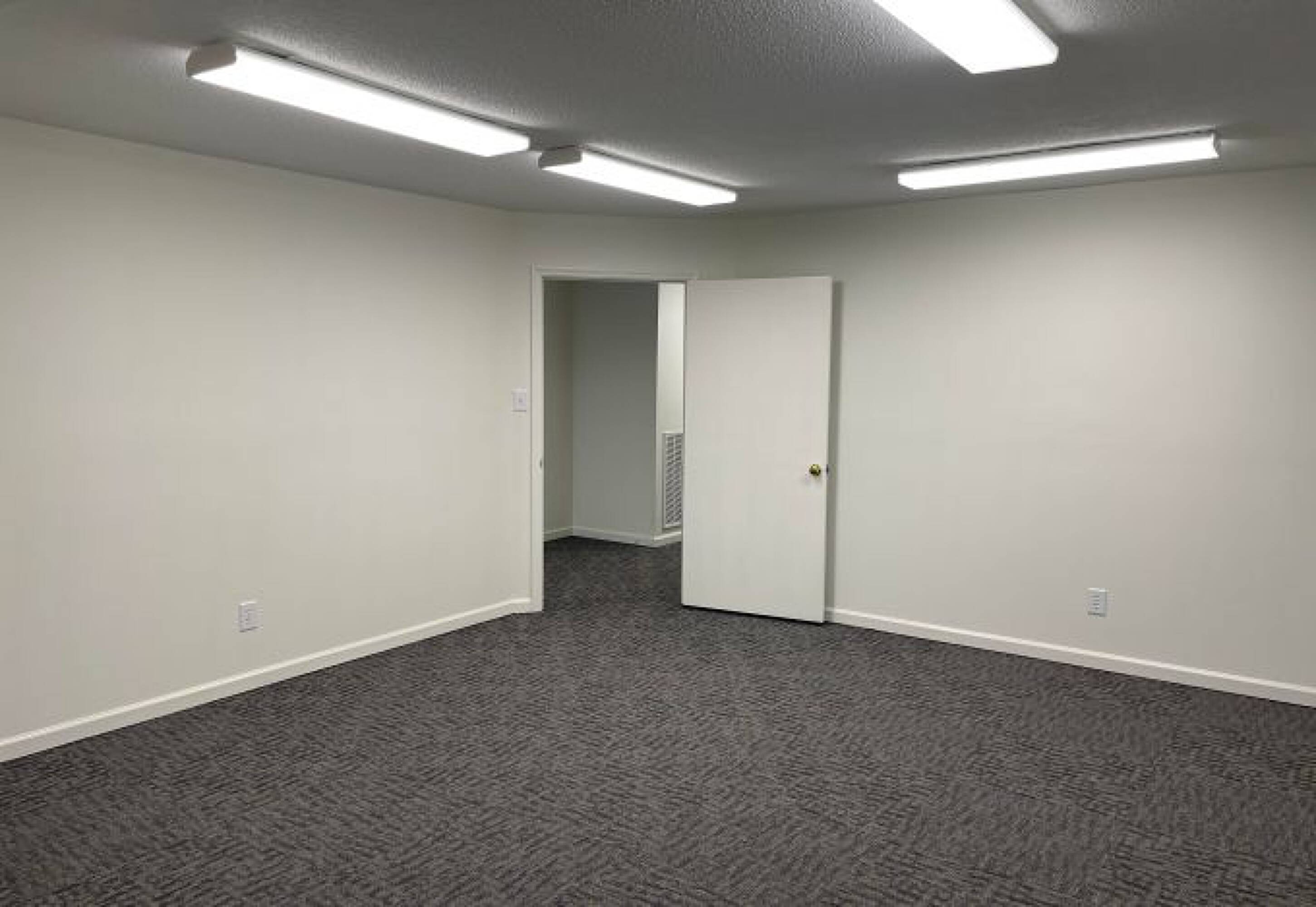 801 CHURCH ST NE Decatur AL 35601-2472 APN: 0304173014002001 | Crexi.com