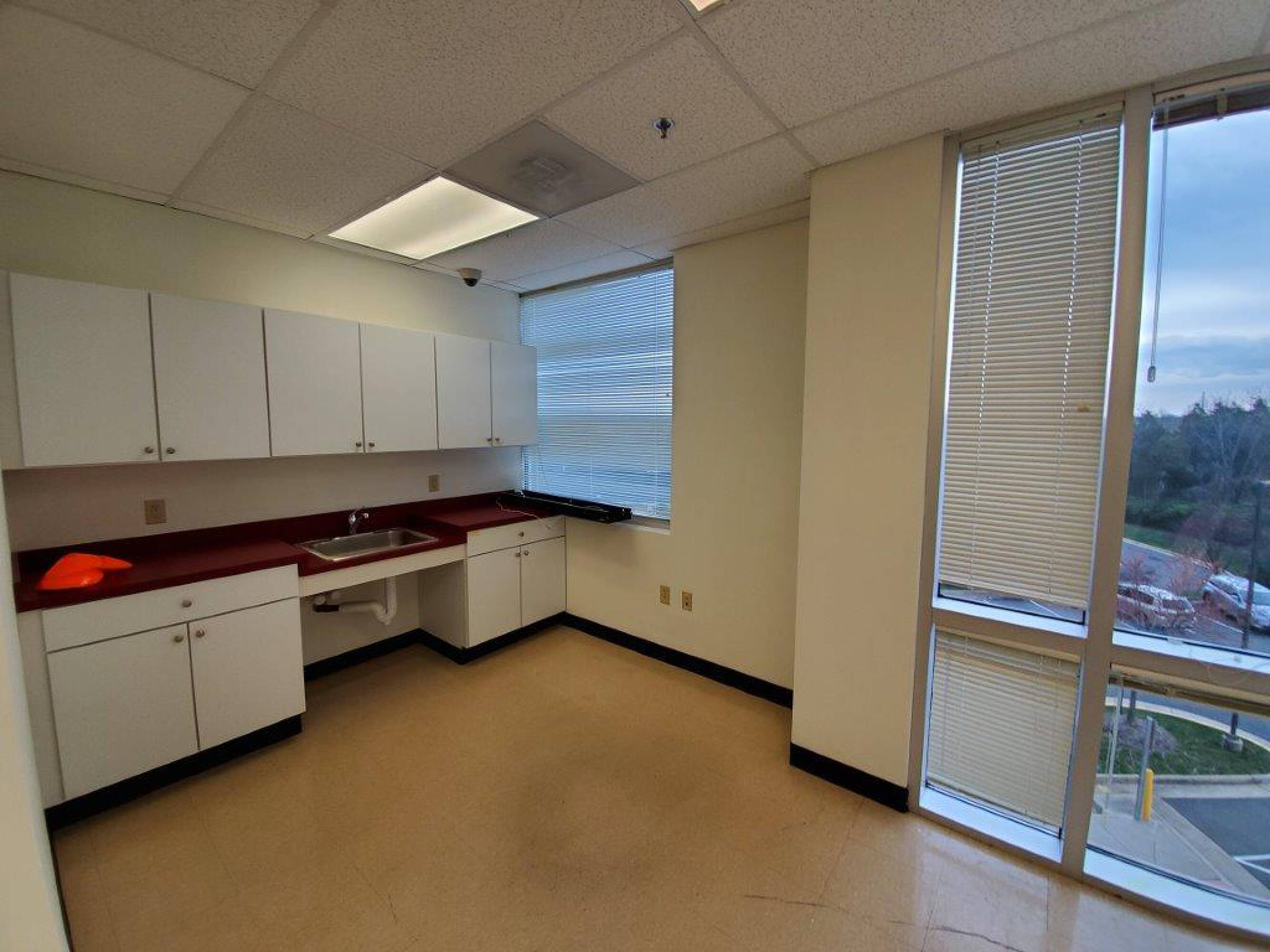 8551 Rixlew Ln, Manassas, VA 20109 | Crexi.com