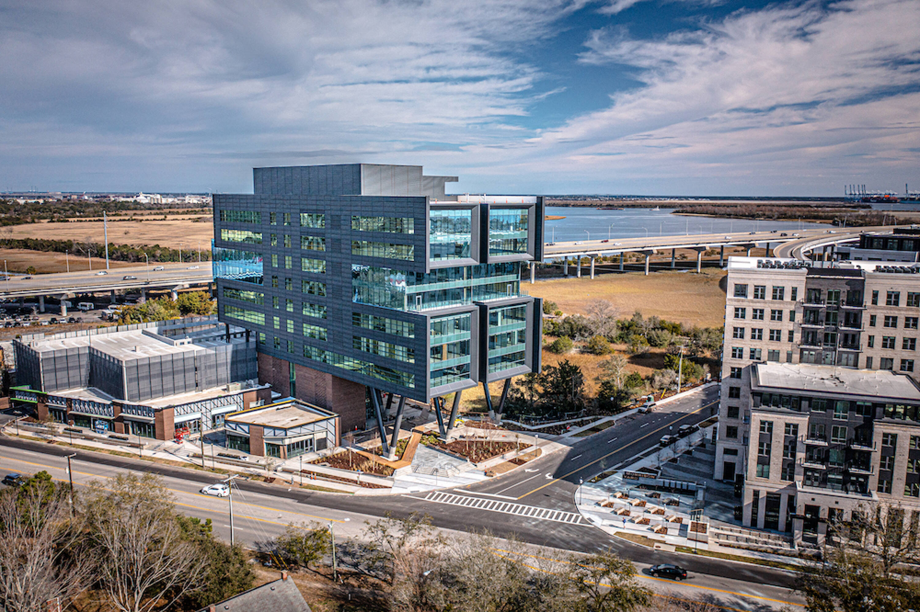 850 MORRISON DR Charleston SC 29403-4498 APN: 4590200001 | Crexi.com