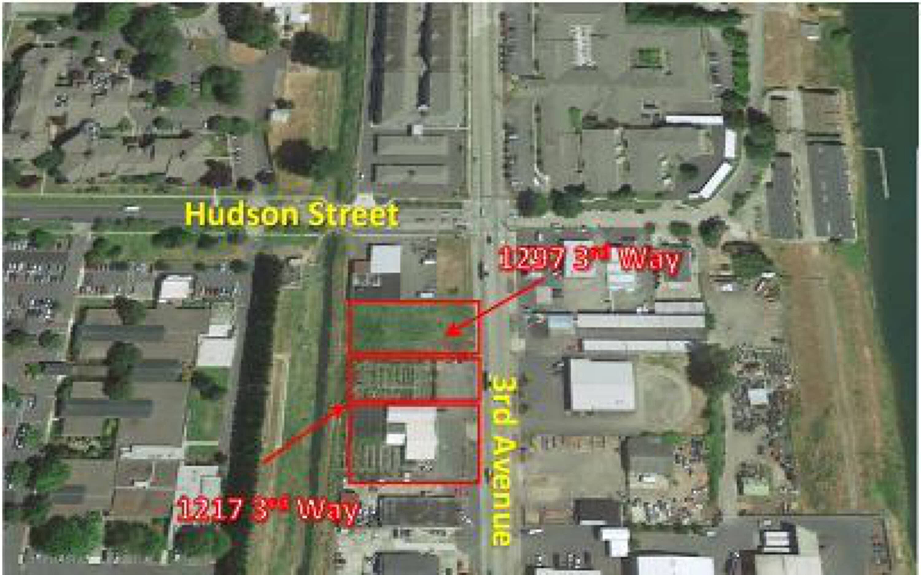 1217 THIRD AVE Longview WA 98632-3206 APN: 10043 | Crexi.com