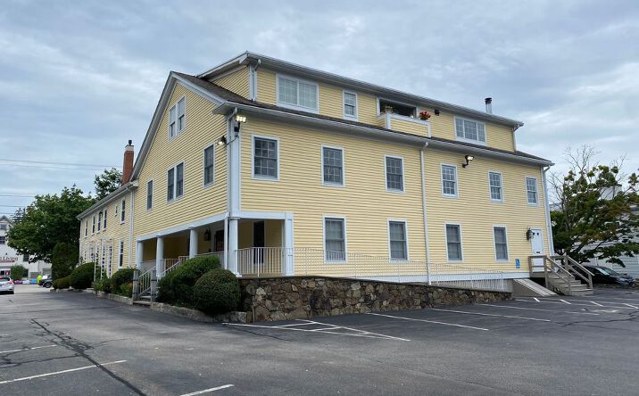 83 Lafayette Rd, Hampton Falls, NH 03844 | Crexi.com