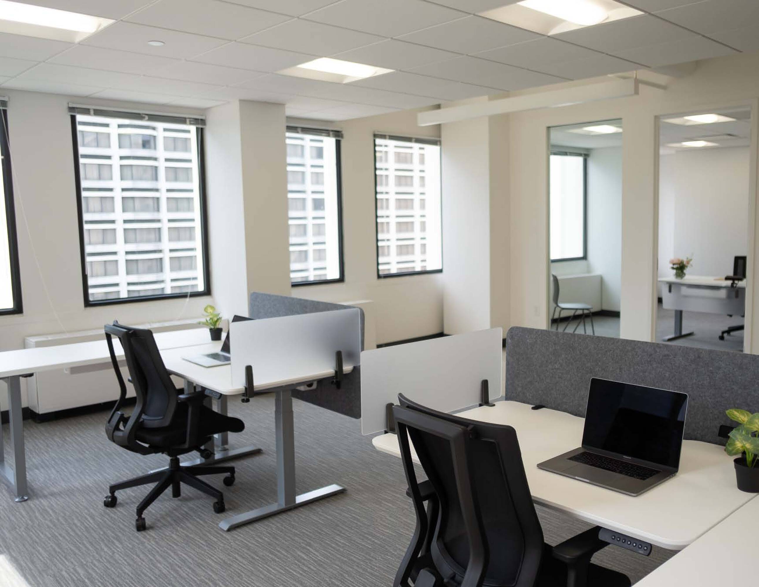 2450 CRYSTAL DR Arlington VA 22202-4812 APN: 34020034 | Crexi.com