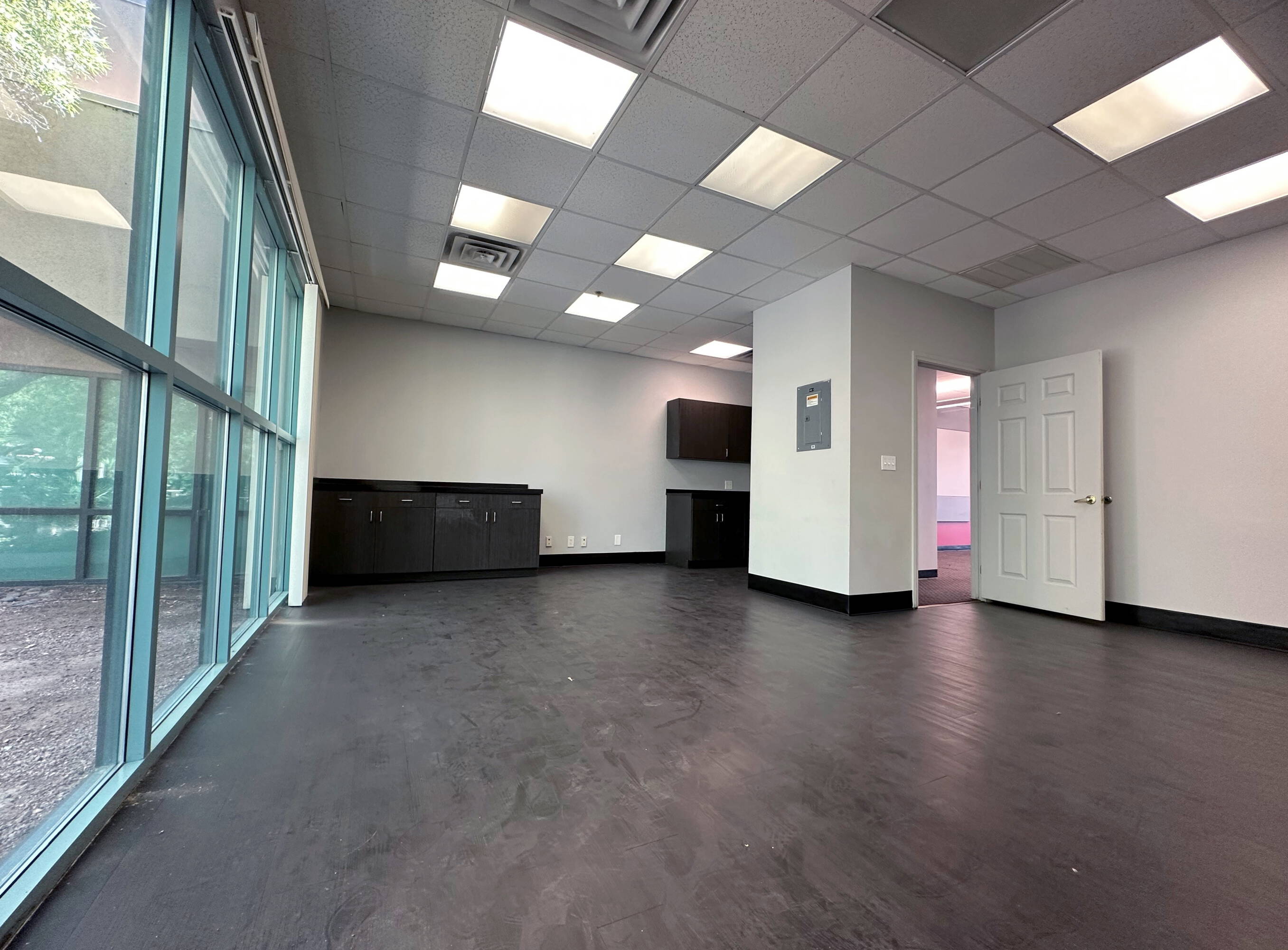 4270 S Decatur Blvd, Las Vegas, NV 89103 | Crexi.com