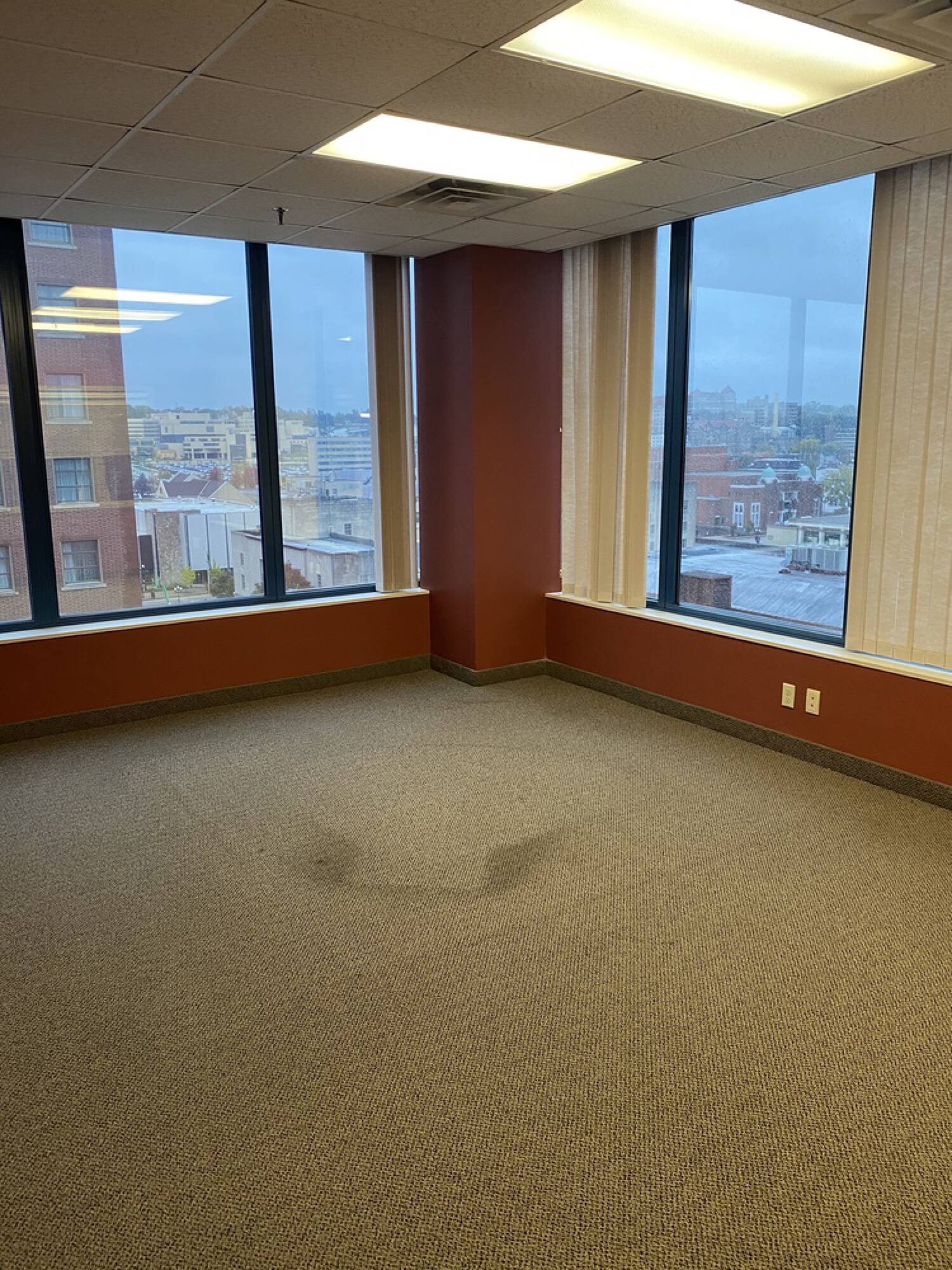 401 Main St, Peoria, IL 61602 | Crexi.com