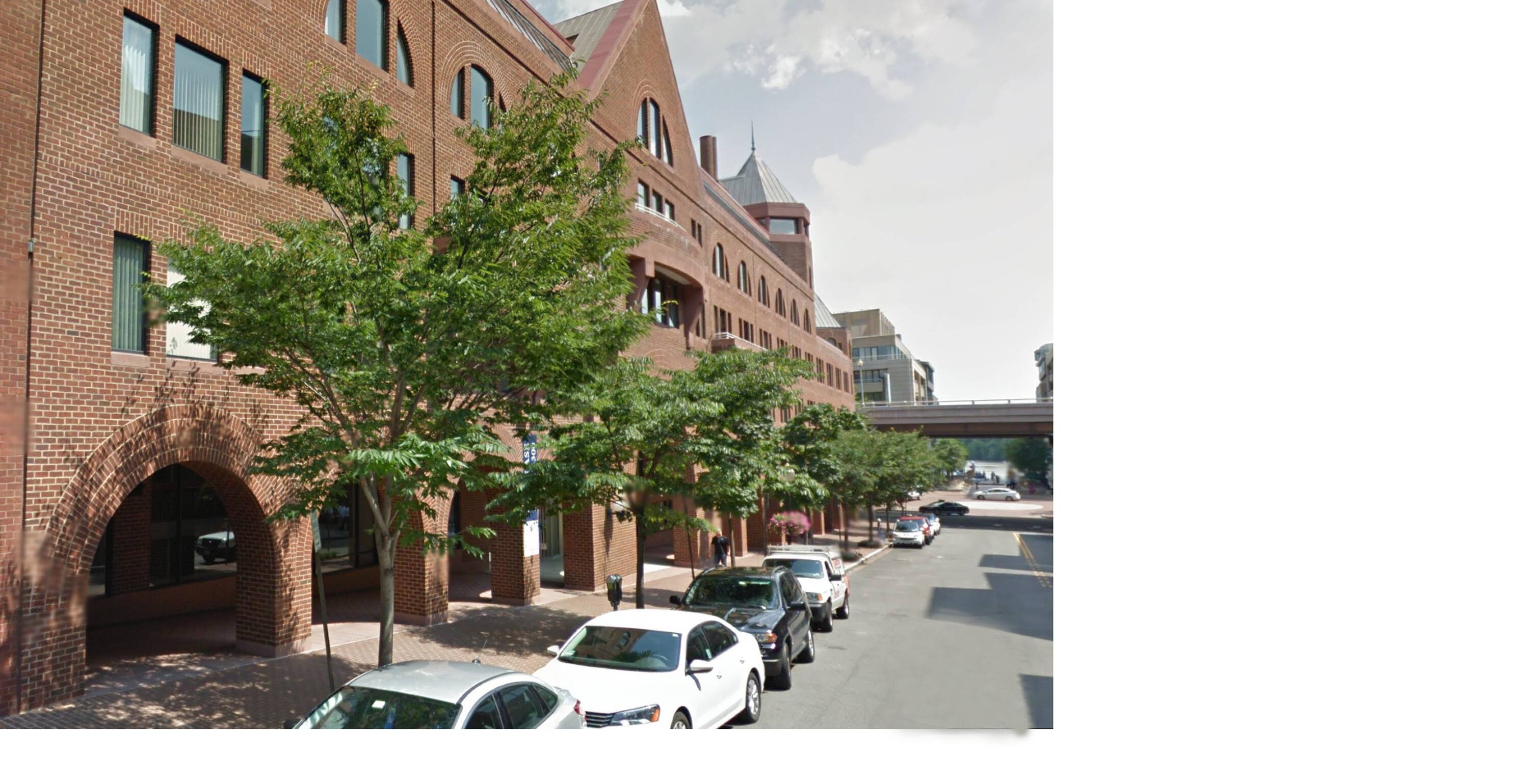 1025 THOMAS JEFFERSON ST NW Washington DC 20007-5201 APN: 1191- -0072 ...