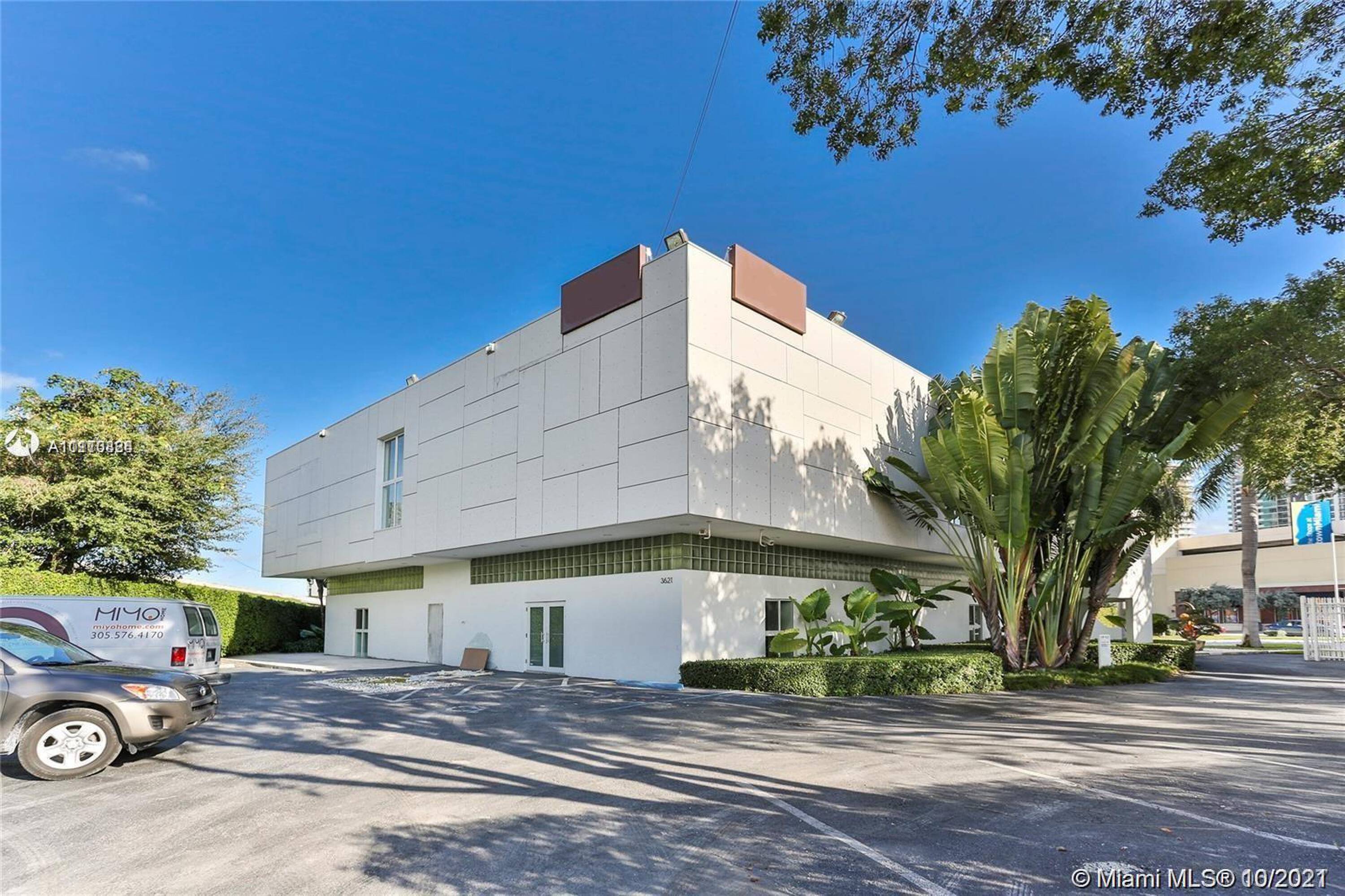 3621 NE Miami Ct, Miami, FL 33137 | Crexi.com