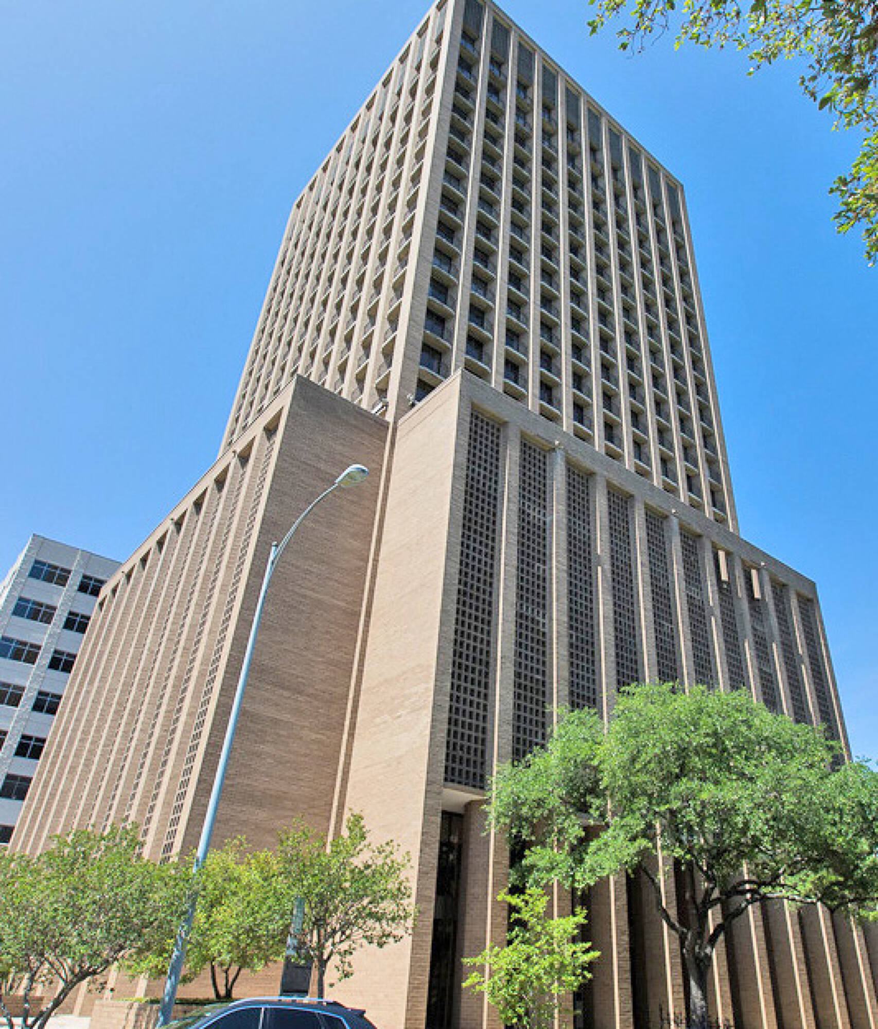 1122 Colorado St, Austin, TX 78701 | Crexi.com