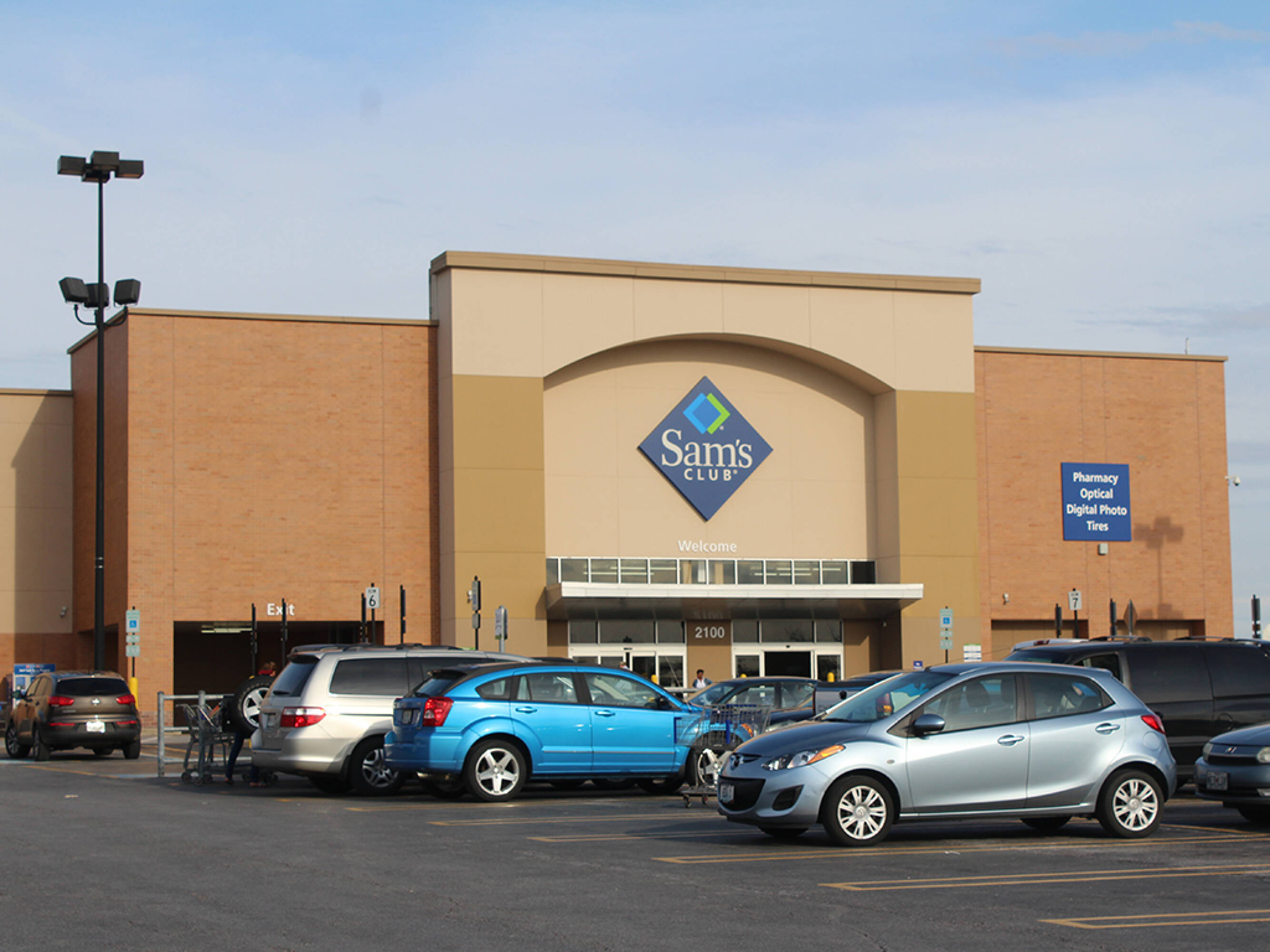 1805 Maplewood Commons Drive, Maplewood, MO 63144 - Retail Space for ...